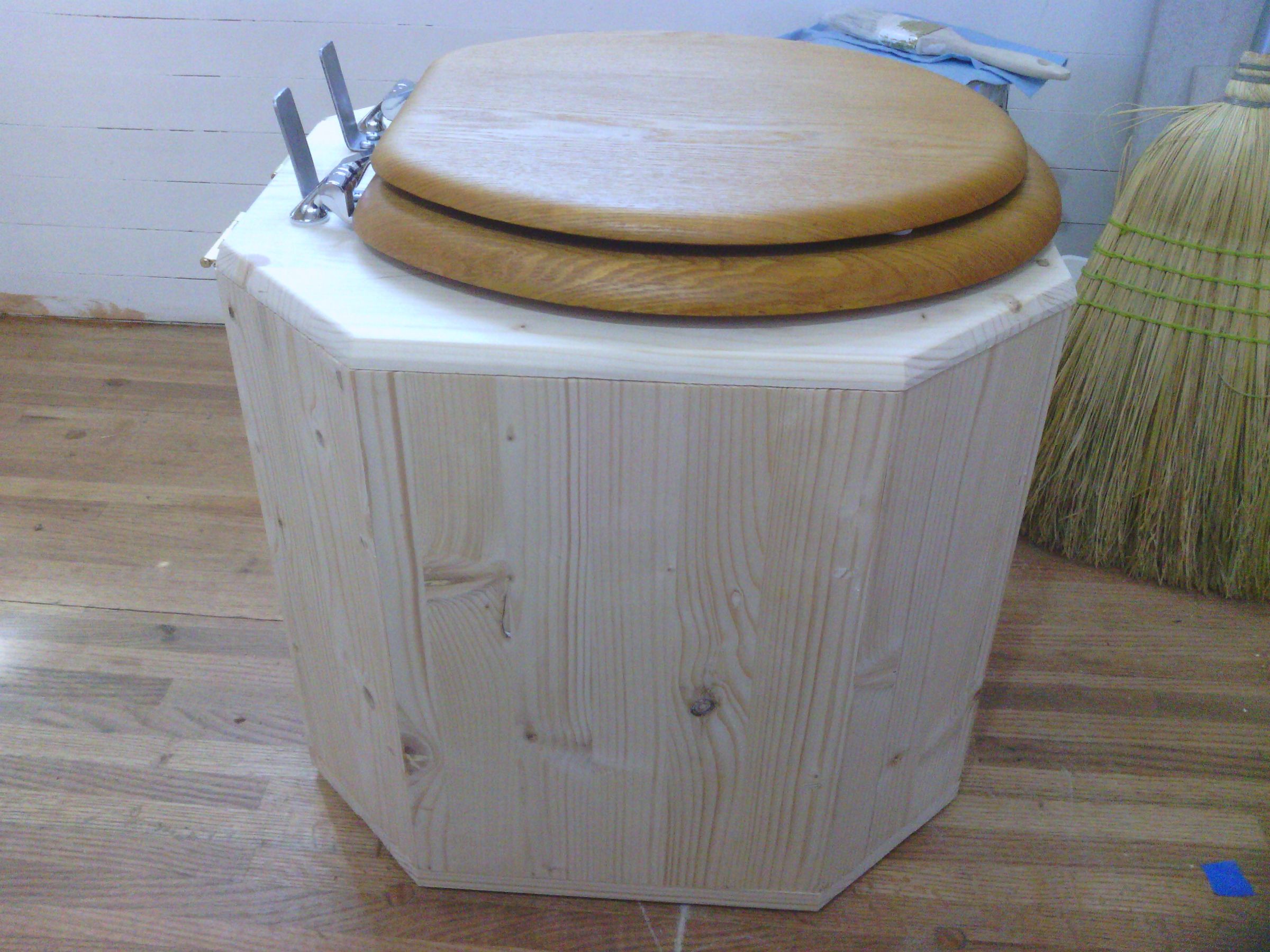 My Composting Toilet : 9 Steps (with Pictures) - Instructables