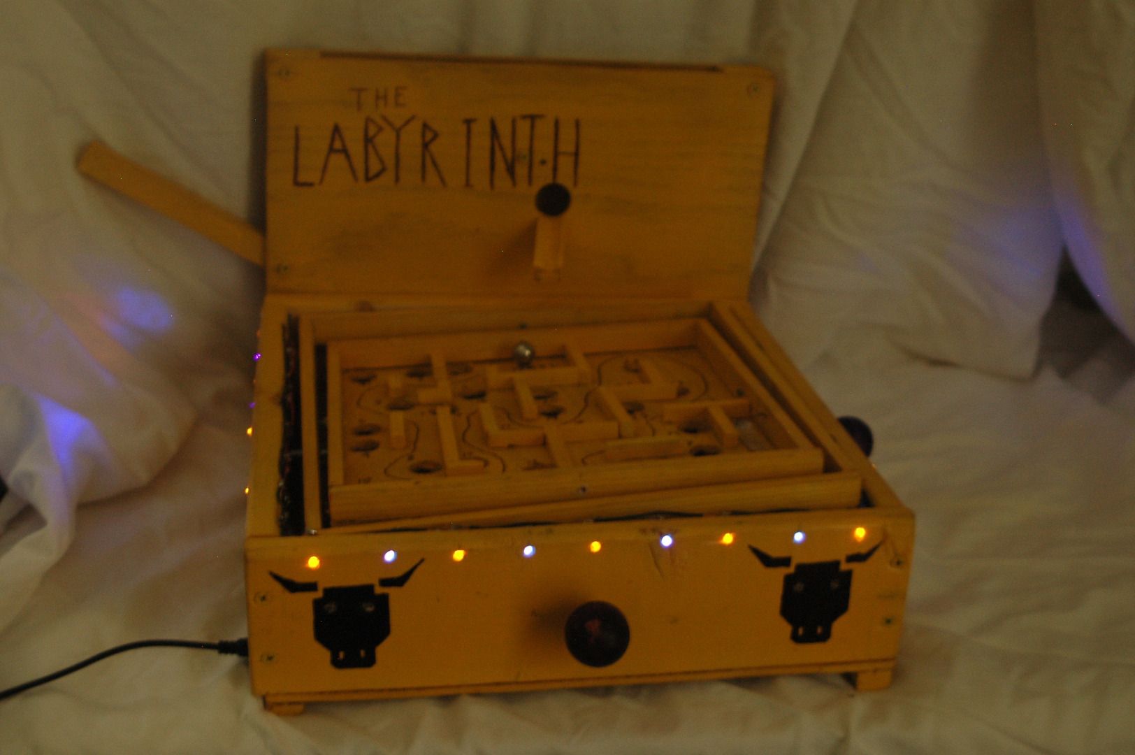 Electric Labyrinth: a DIY Arcade Game : 31 Steps (with Pictures ...