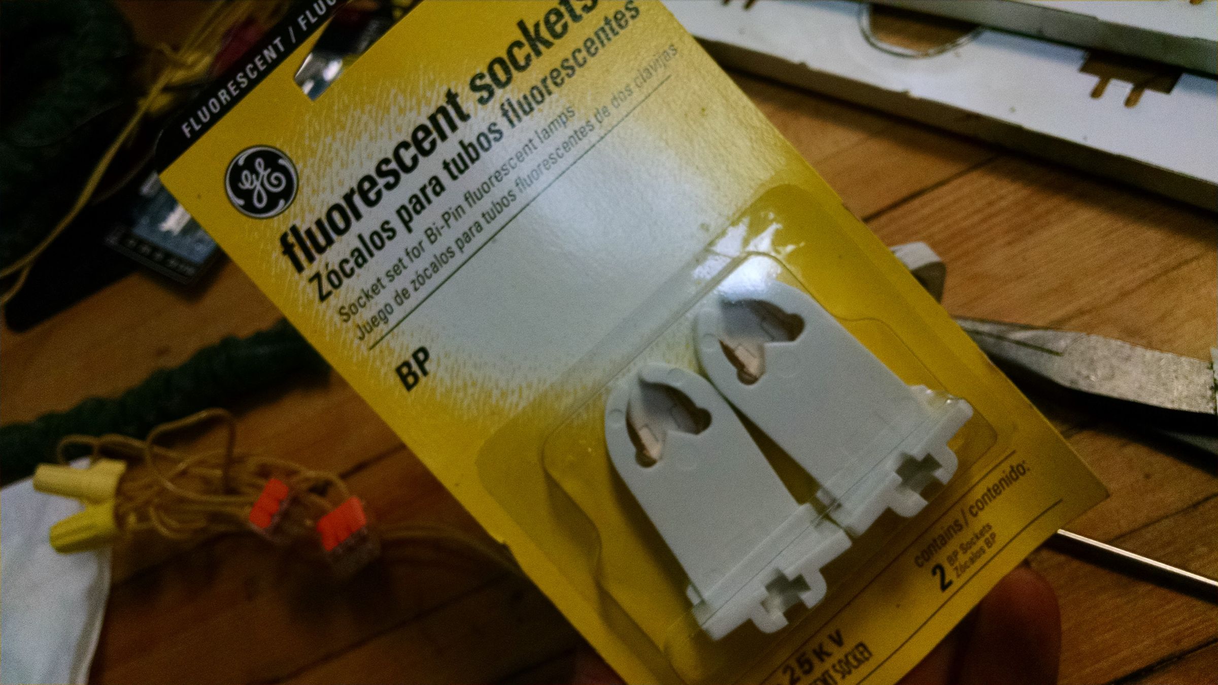 T12 Fluorescent Light Ballast Replacement : 4 Steps (with Pictures ...
