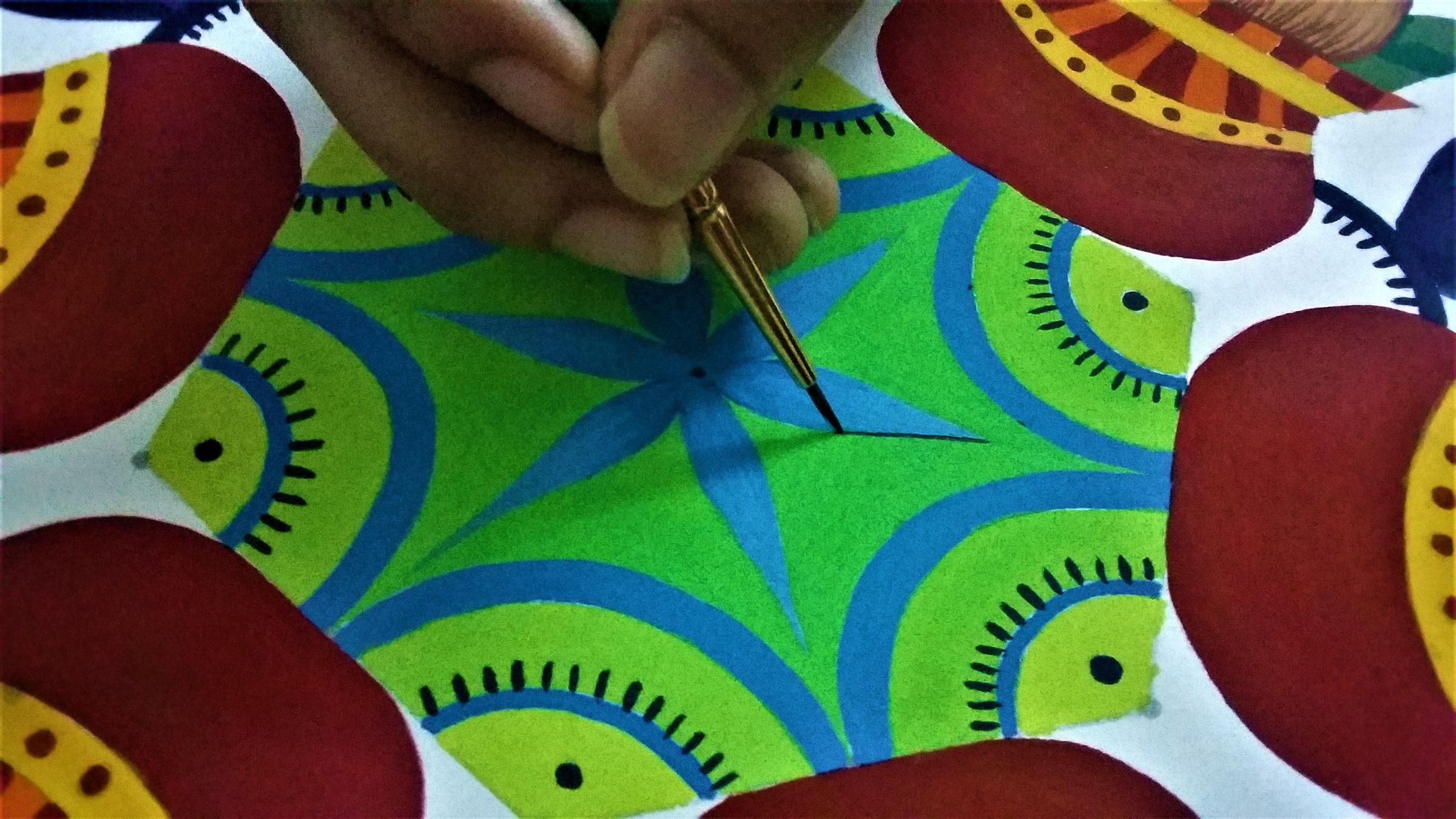 KOLAM PAINTING!! : 8 Steps - Instructables