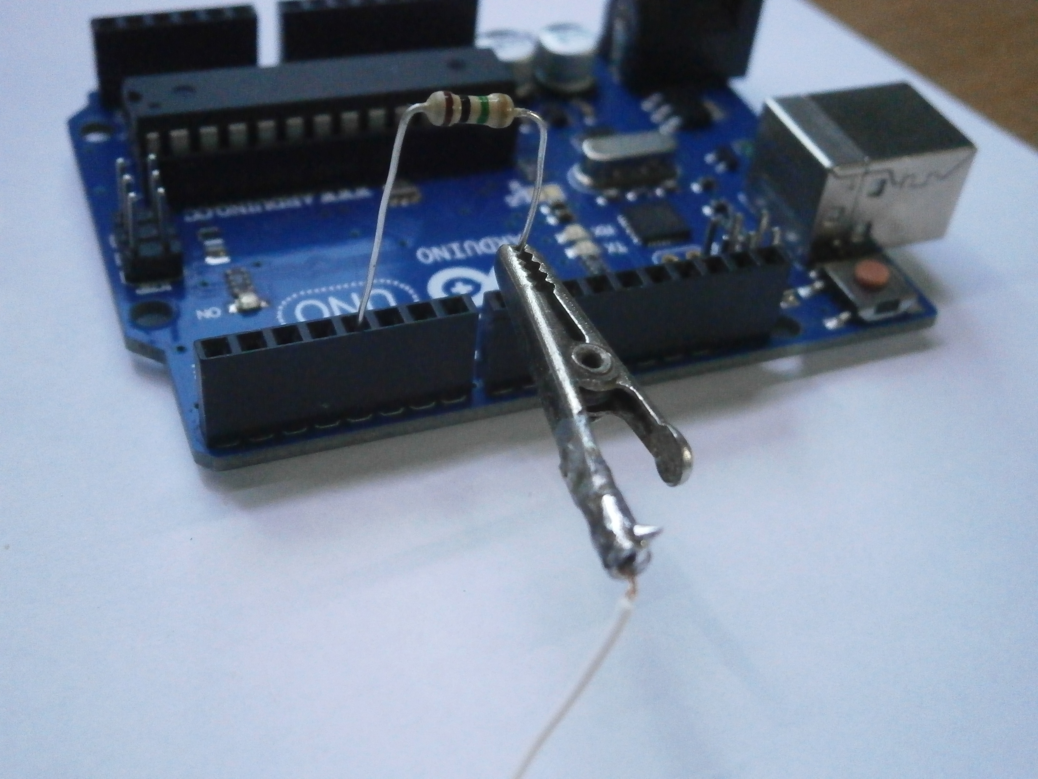 Arduino Capacitive Sensor in Less Than 2 Minutes : 5 Steps (with ...