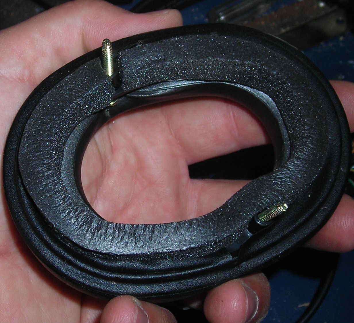 DIY Homemade Passive Noise Reducing Headphones : 9 Steps - Instructables