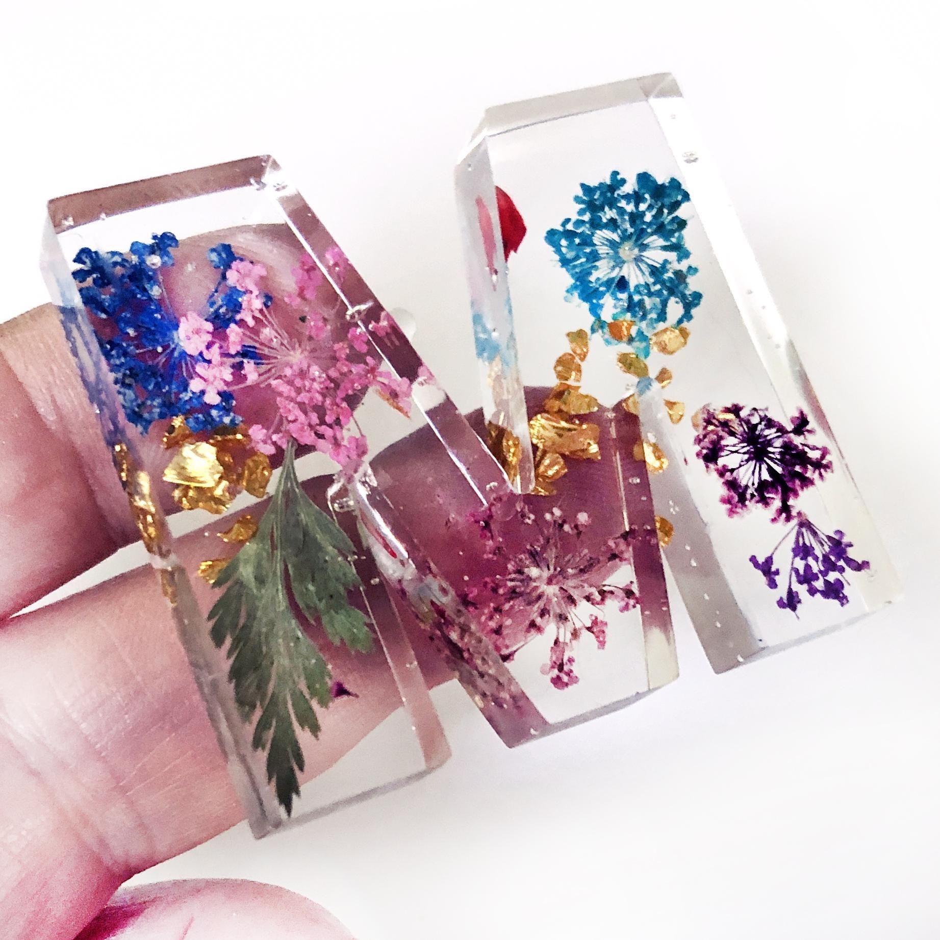 Holographic and Floral Resin Letter Keychains : 18 Steps (with Pictures ...