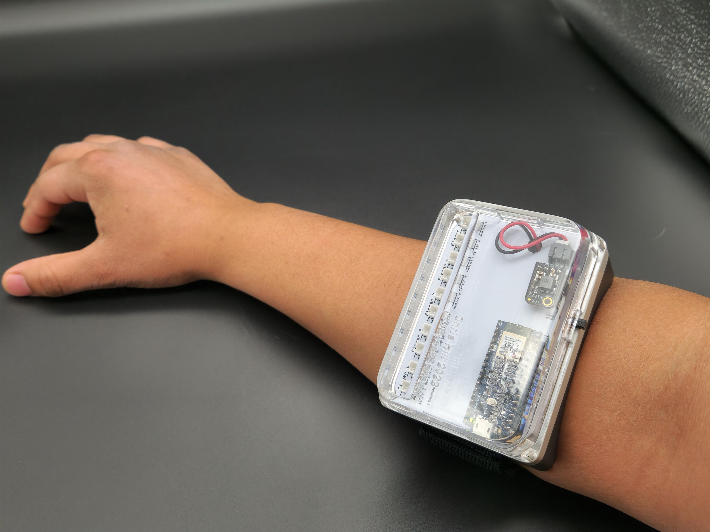 Resolve-Ables: Visualize Magnetic Fields With a Light Painting Wearable ...