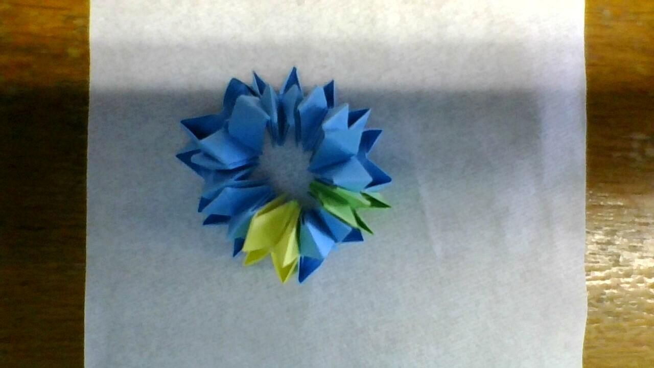 Satisfying Paper Firework Toy : 4 Steps - Instructables