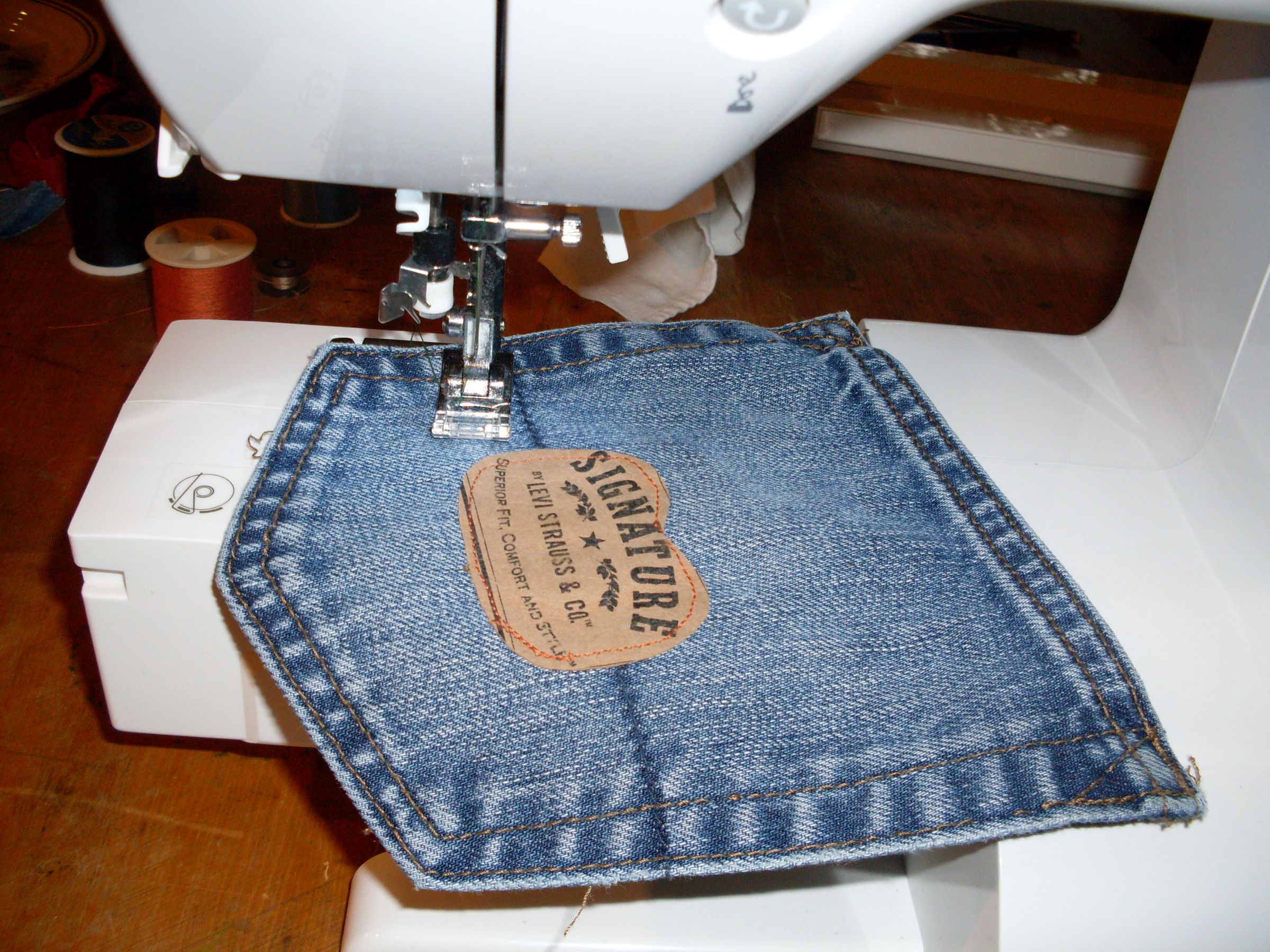 Jeans Apron : 10 Steps (with Pictures) - Instructables