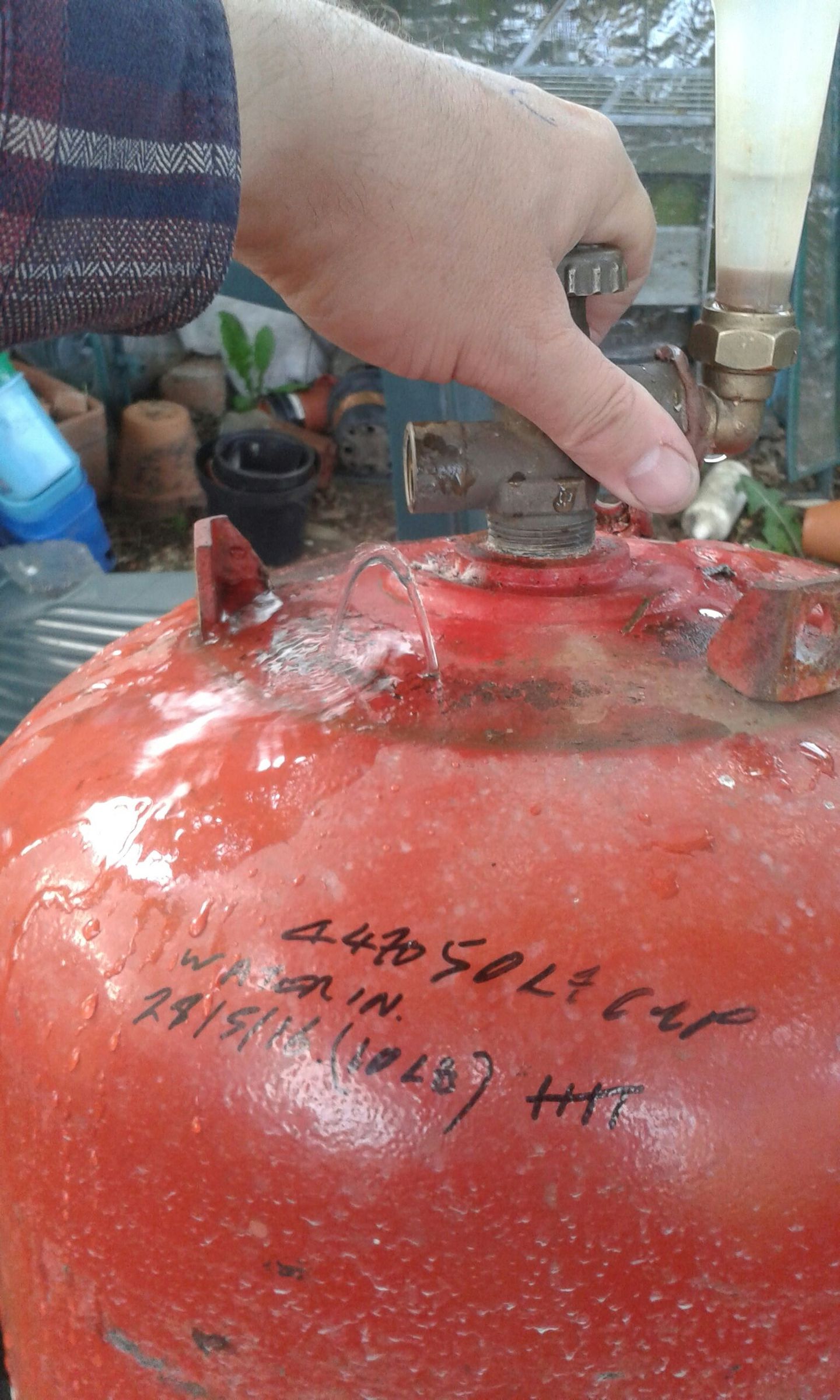 Purging a Gas Cylinder : 6 Steps (with Pictures) - Instructables