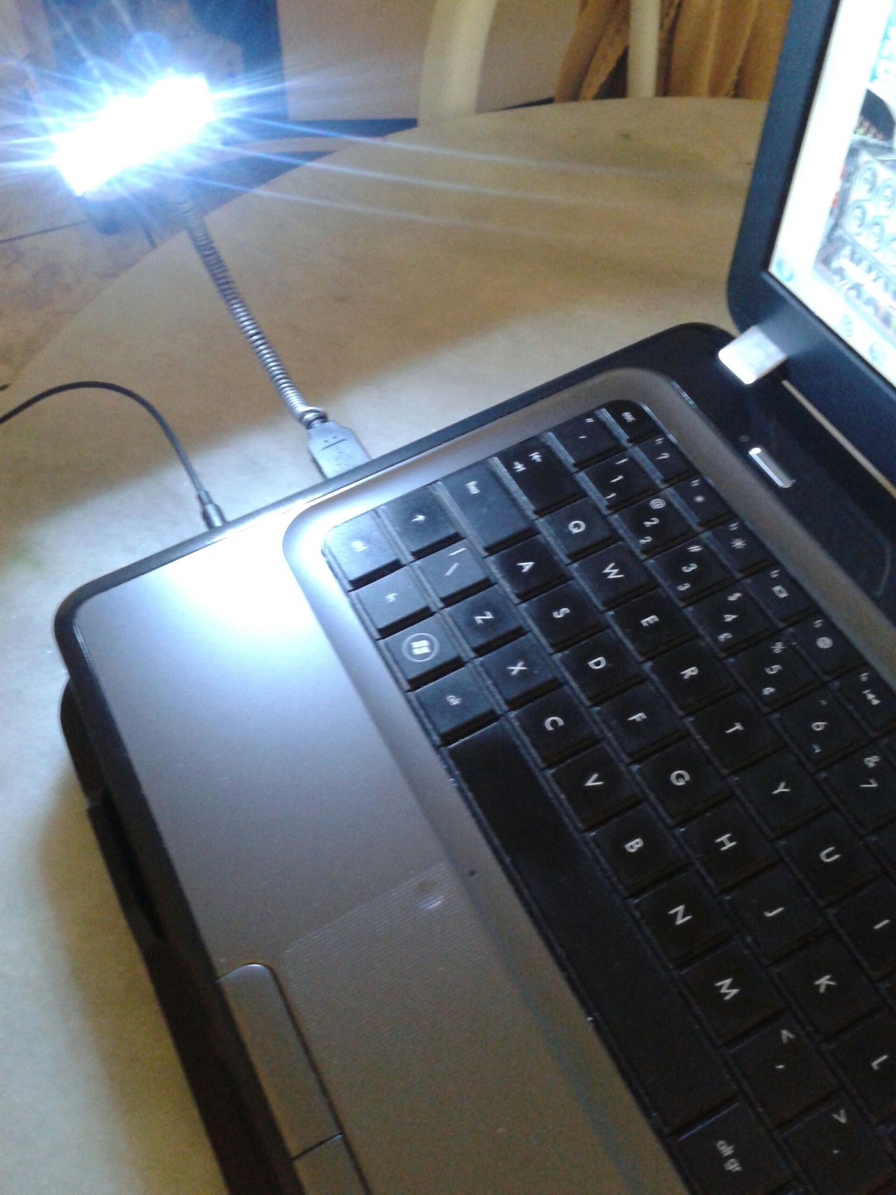 Lights for Notebook - Instructables