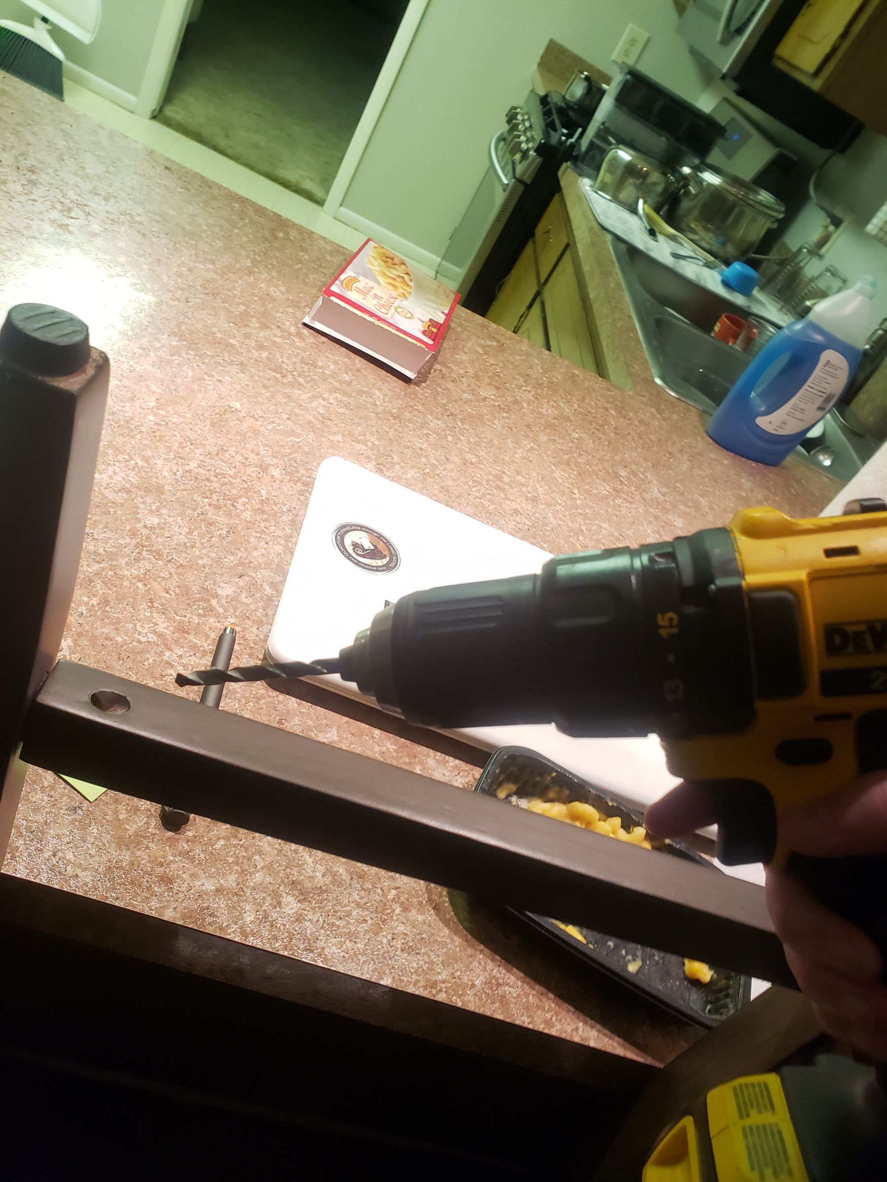 How to Assemble and Use a Cordless Power Drill : 10 Steps - Instructables