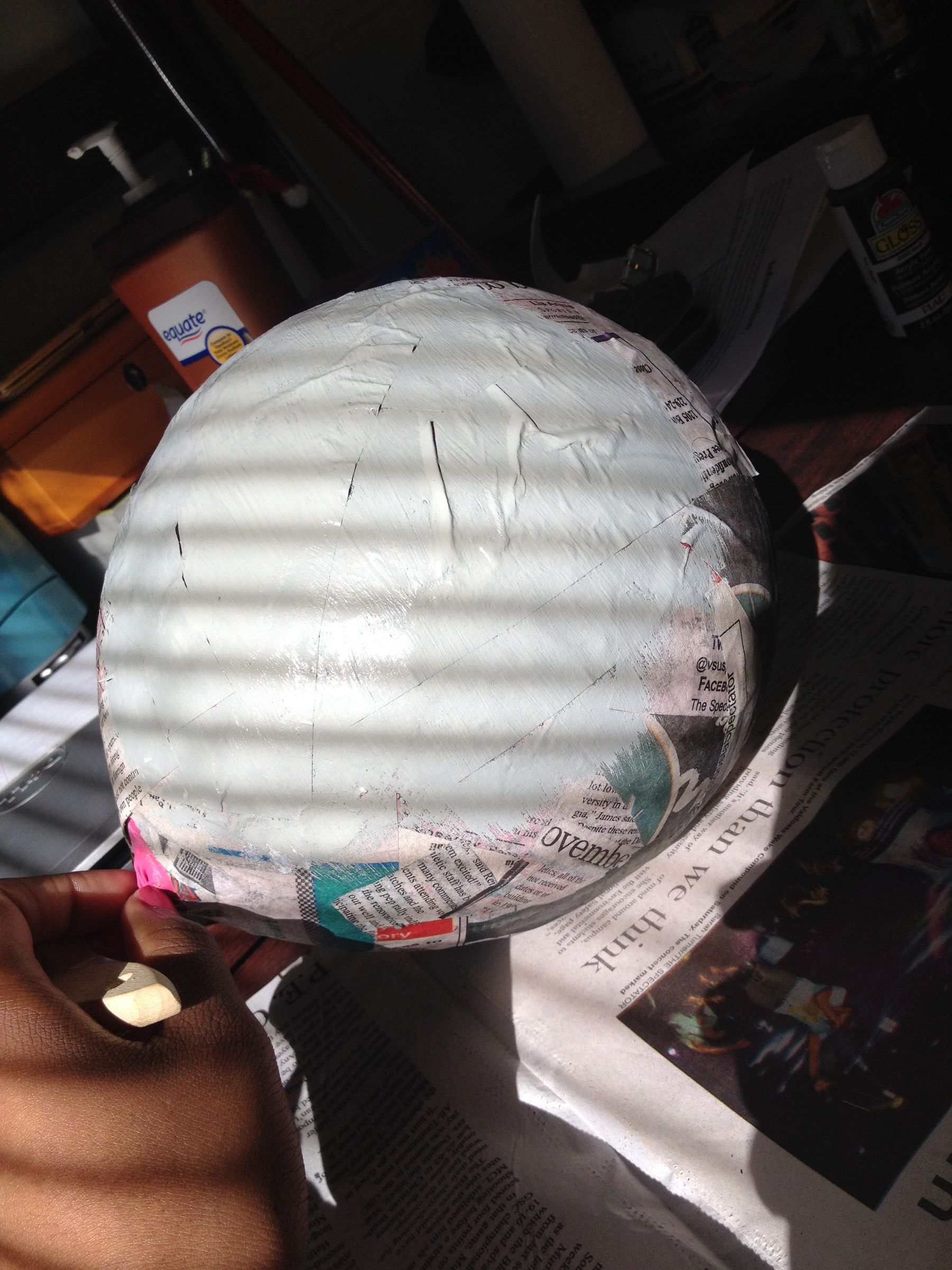 How to Make a Piñata Using a Balloon : 7 Steps - Instructables