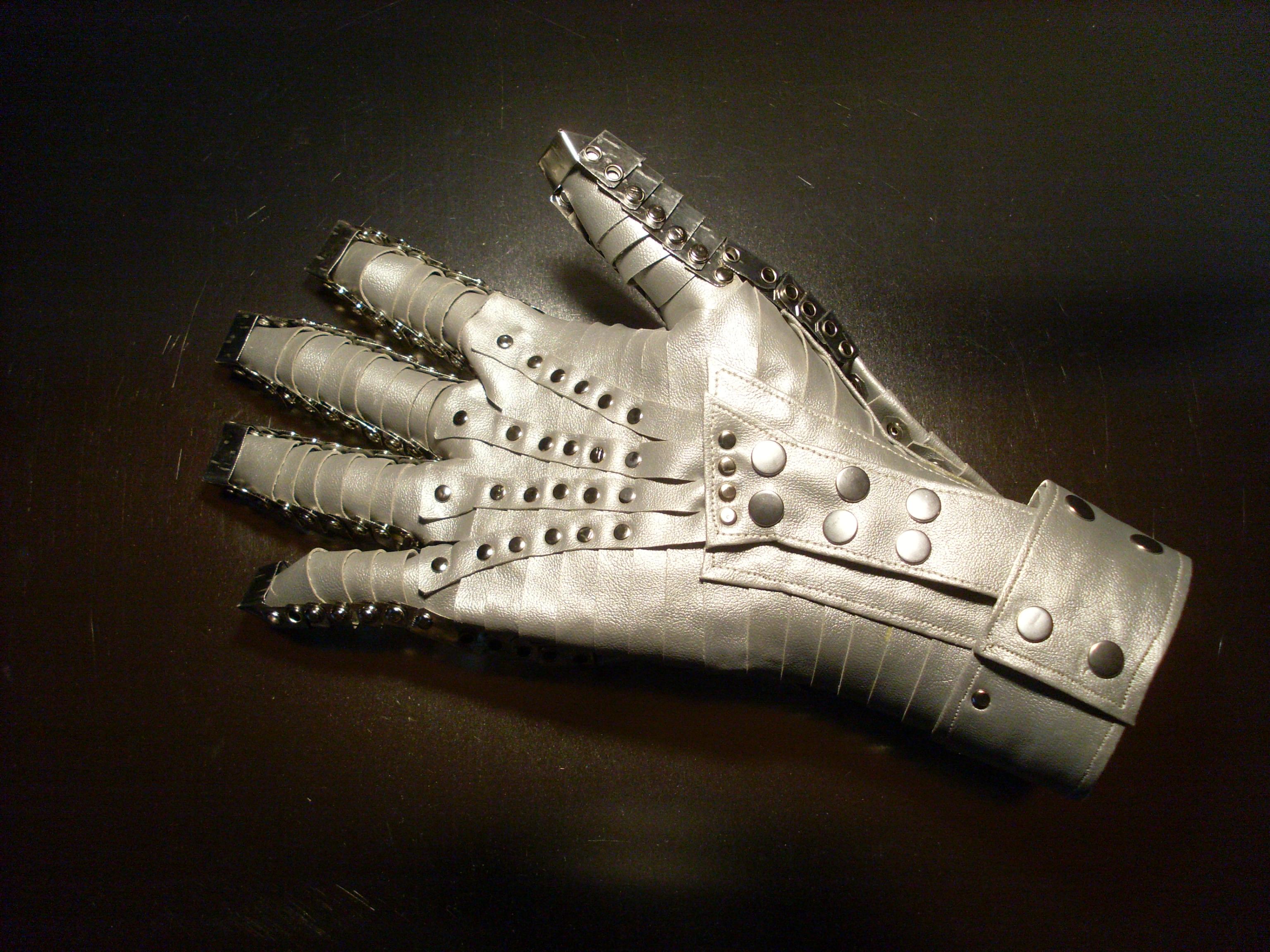 How to Build a Metal Arm : 6 Steps (with Pictures) - Instructables