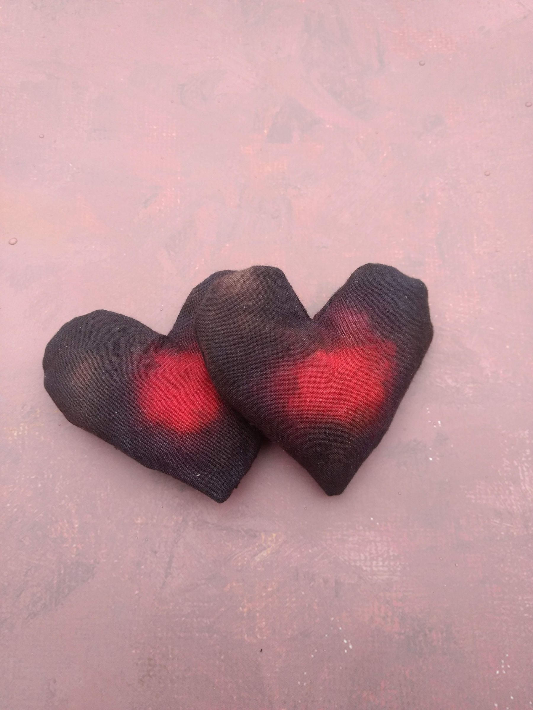 Bleeding Heart Hand Warmers : 9 Steps (with Pictures) - Instructables