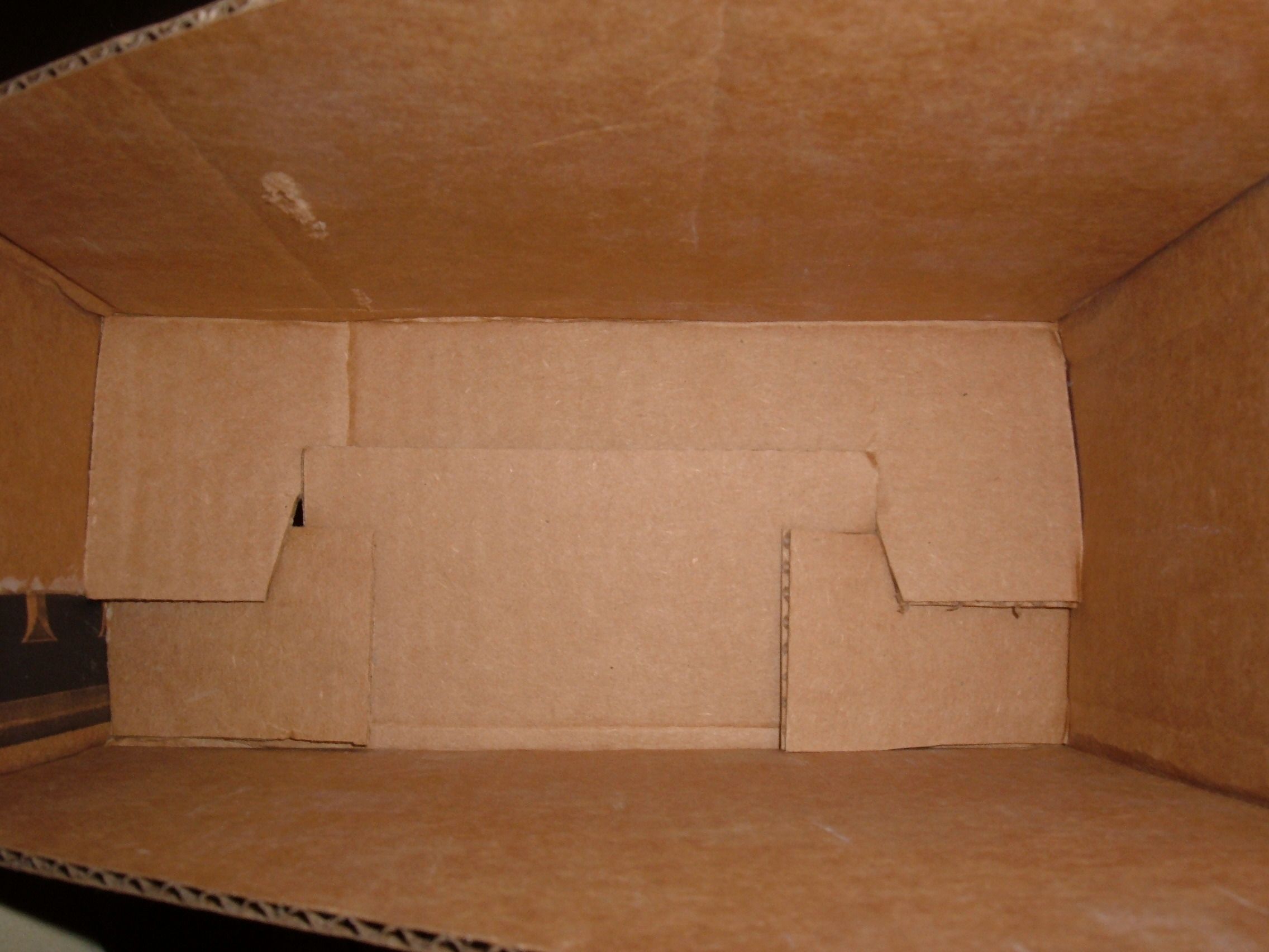 Homemade Cardboard Magazine Box : 8 Steps - Instructables