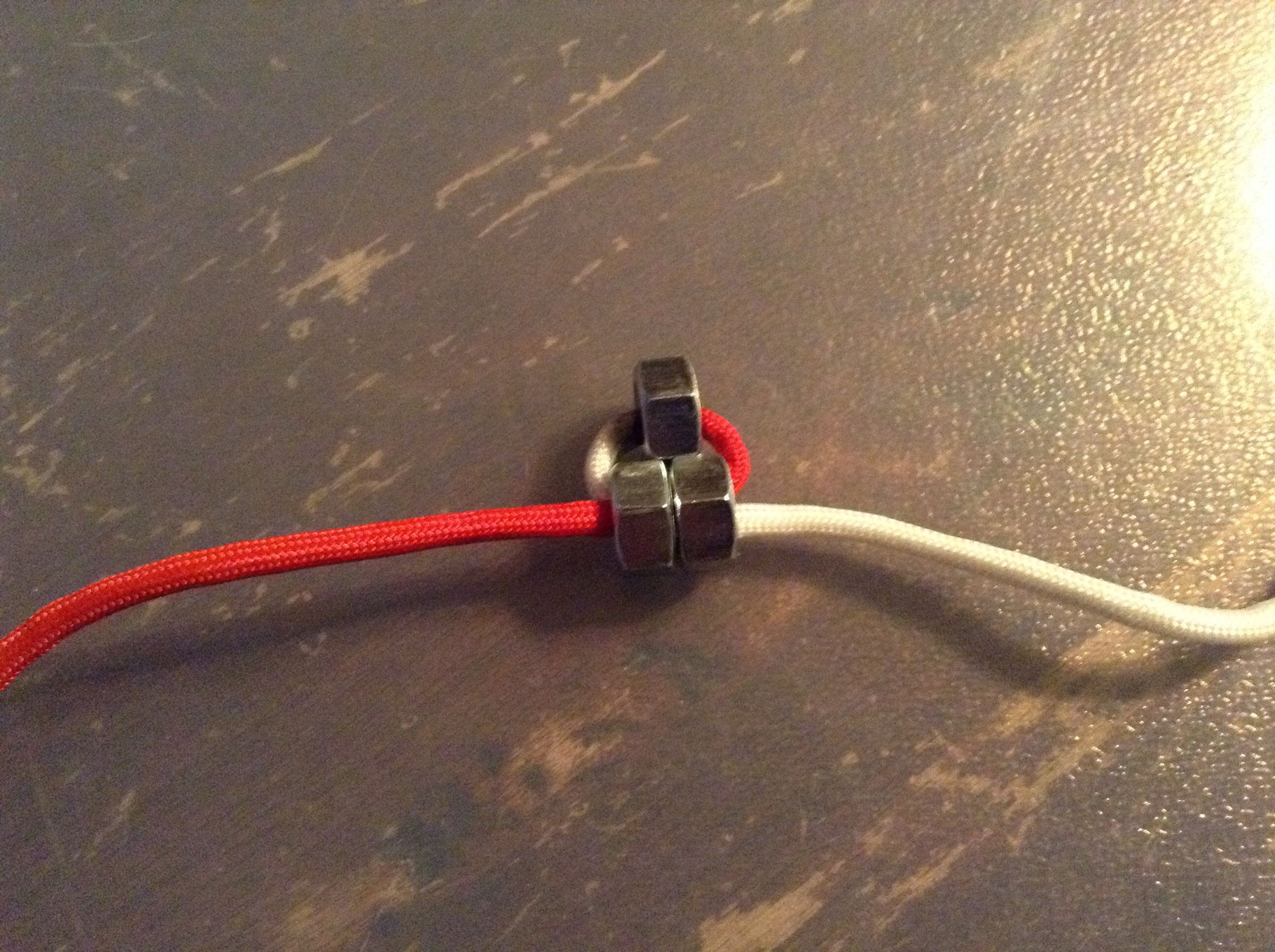 Paracord Gecko/ Lizard : 10 Steps (with Pictures) - Instructables