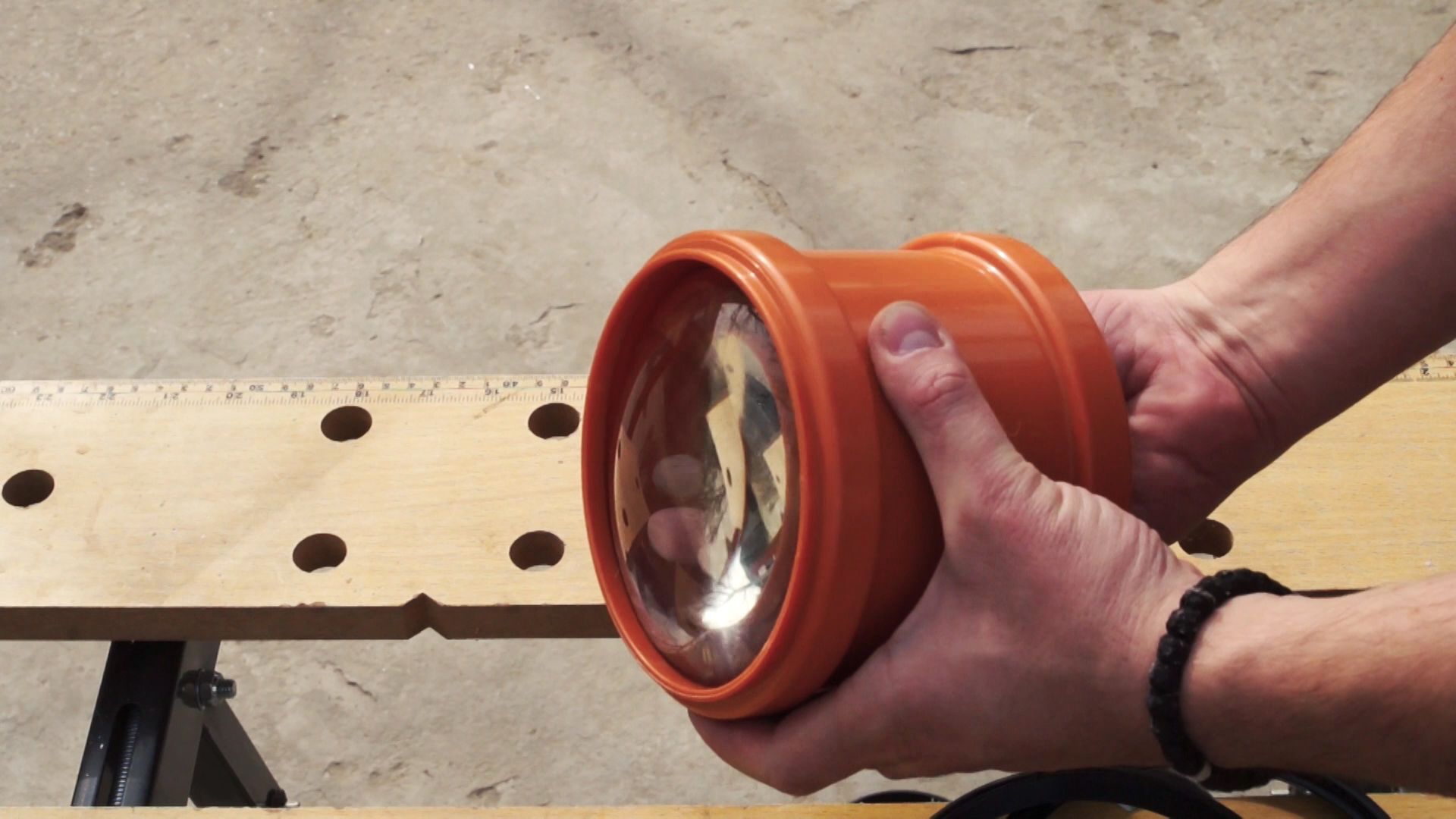 XHP70 High Power LED Flashlight - How to Make : 4 Steps - Instructables