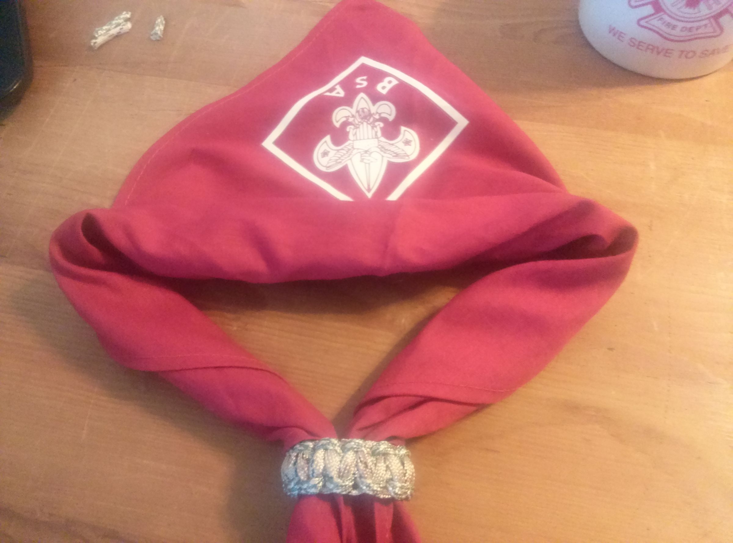 Paracord Neckerchief Slide : 6 Steps - Instructables