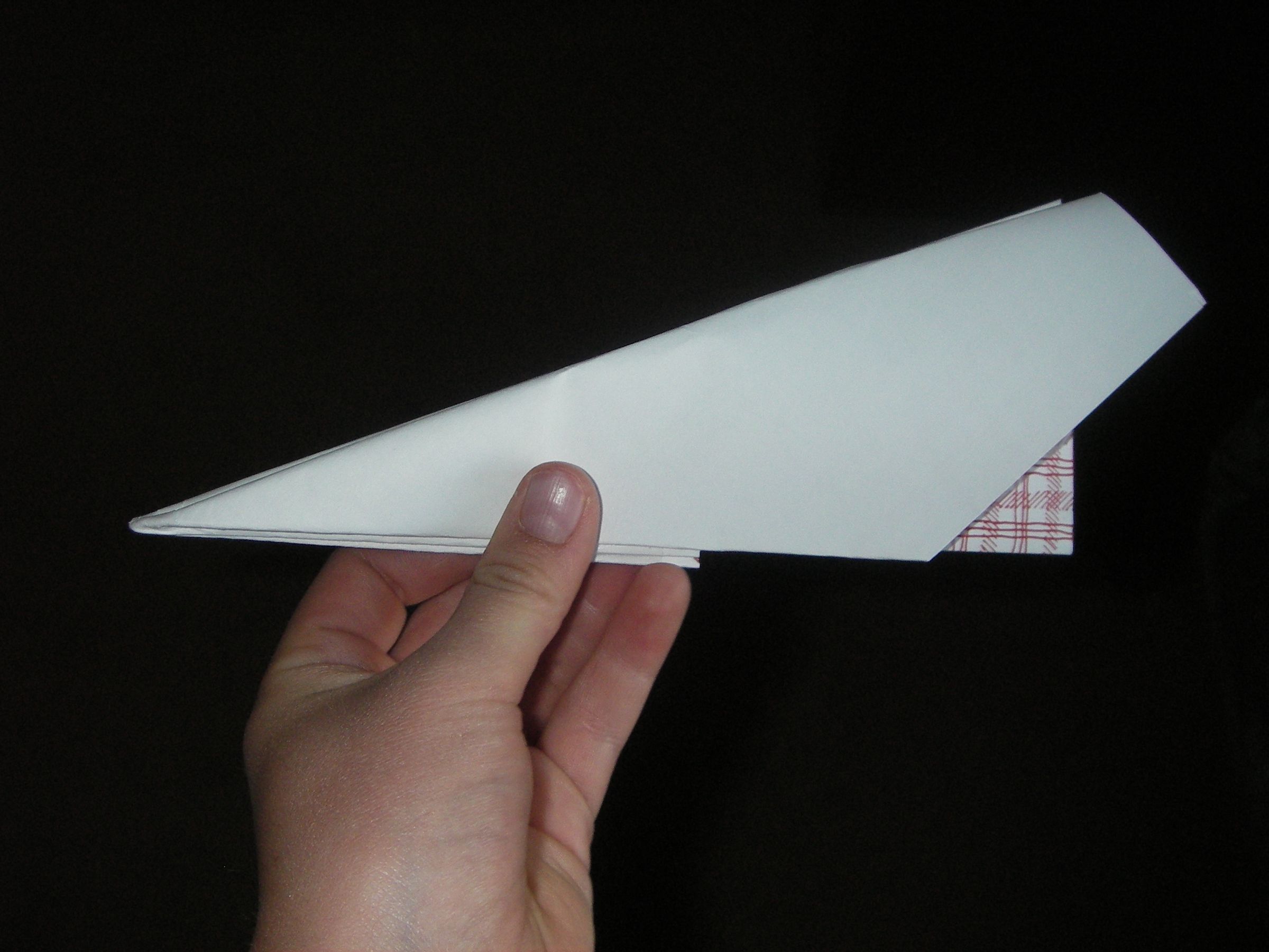 The Best Ever Paper Glider! : 6 Steps - Instructables