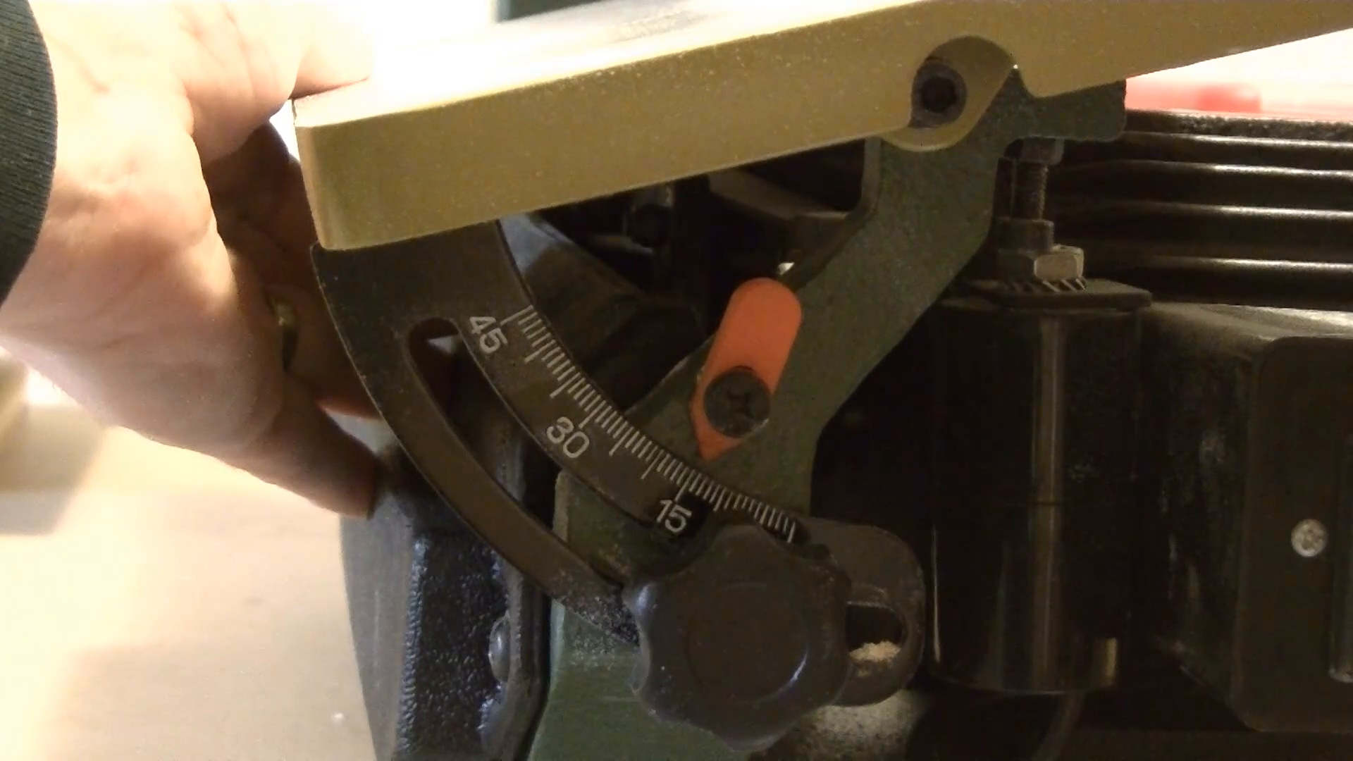 Make a Shop Vac Adapter : 6 Steps (with Pictures) - Instructables