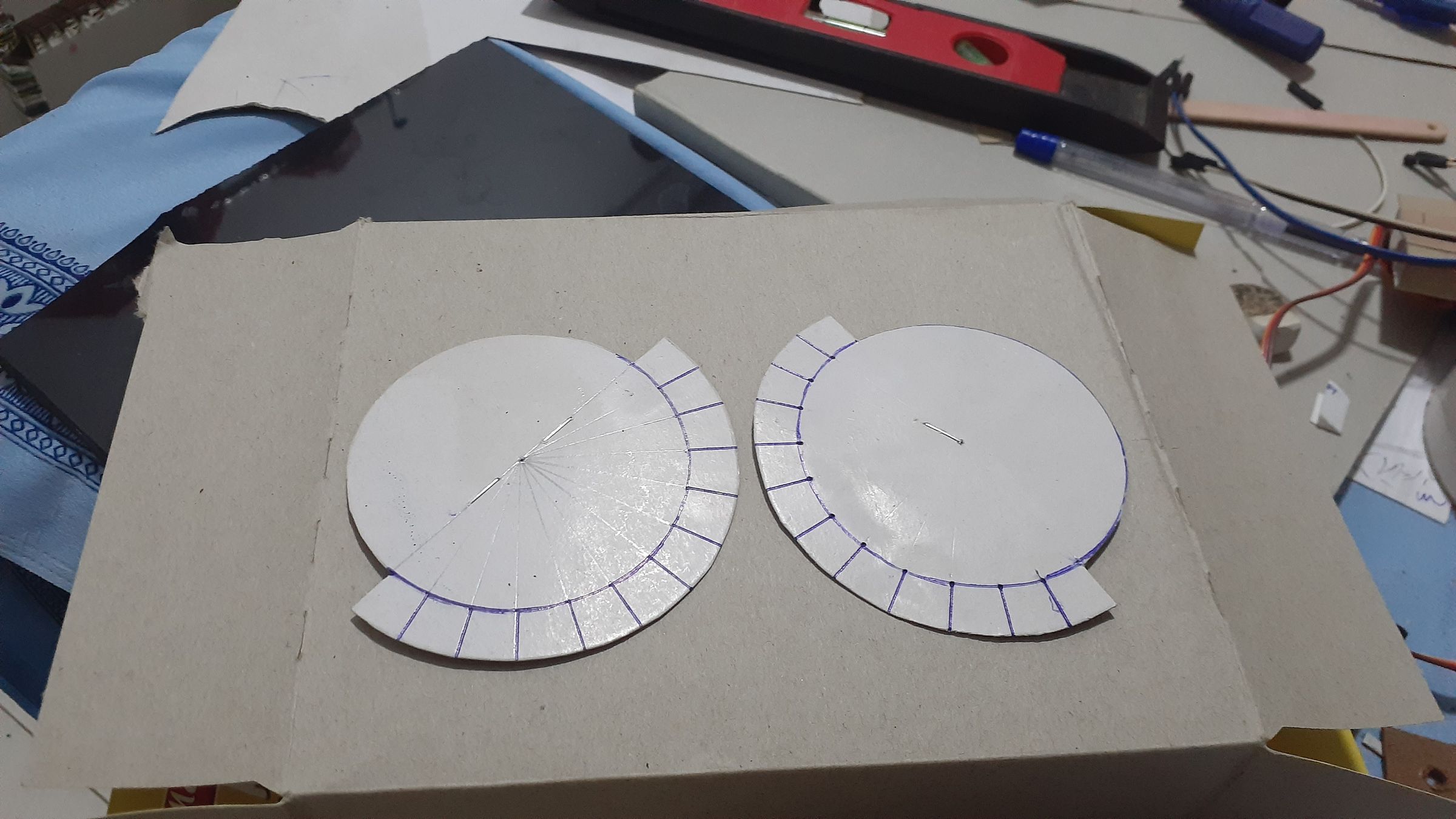 A Unique Clock Model Powered by Arduino Servo Motors : 5 Steps ...
