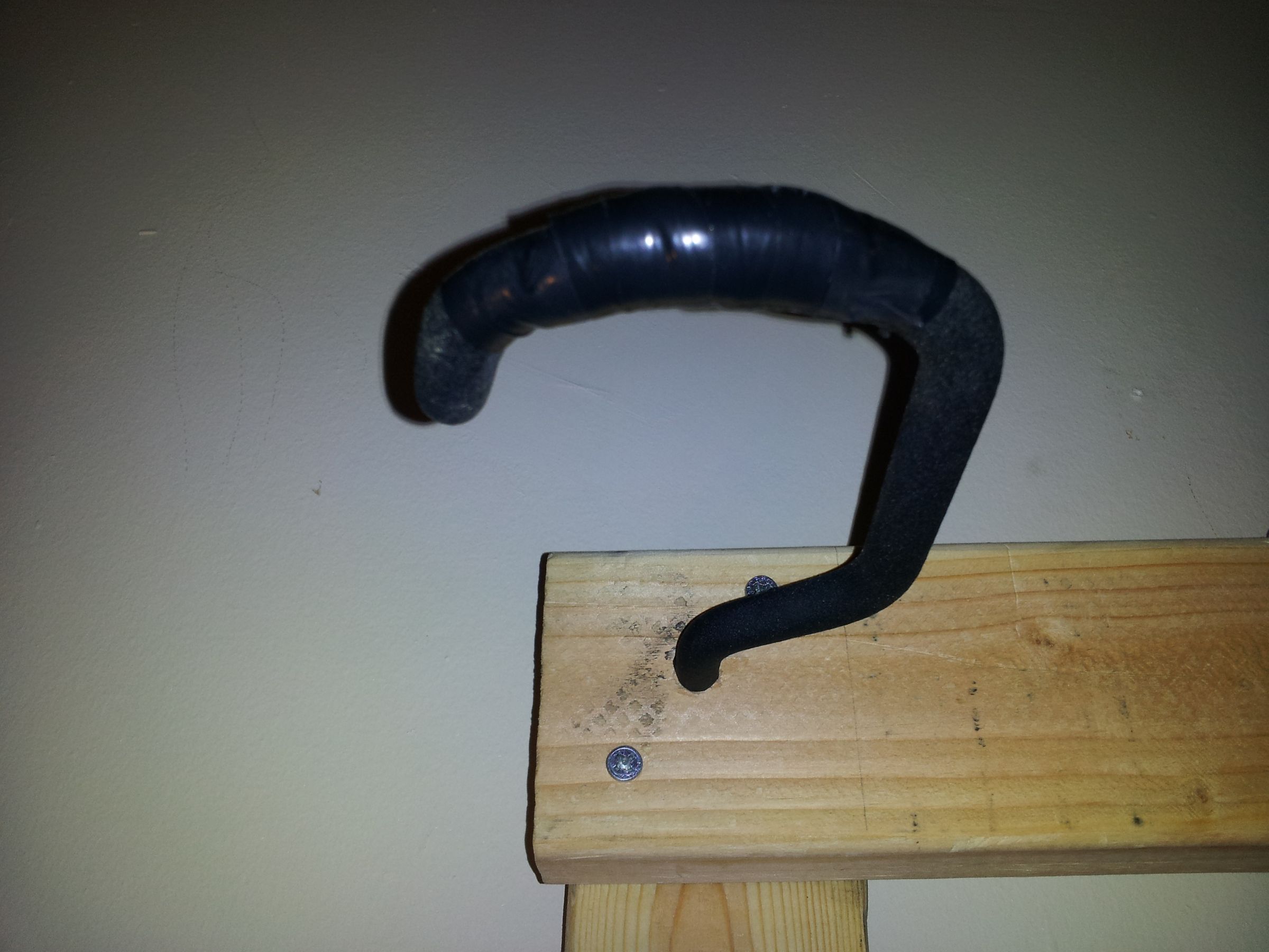 Vertical Bike Rack From 2x4s : 7 Steps (with Pictures) - Instructables