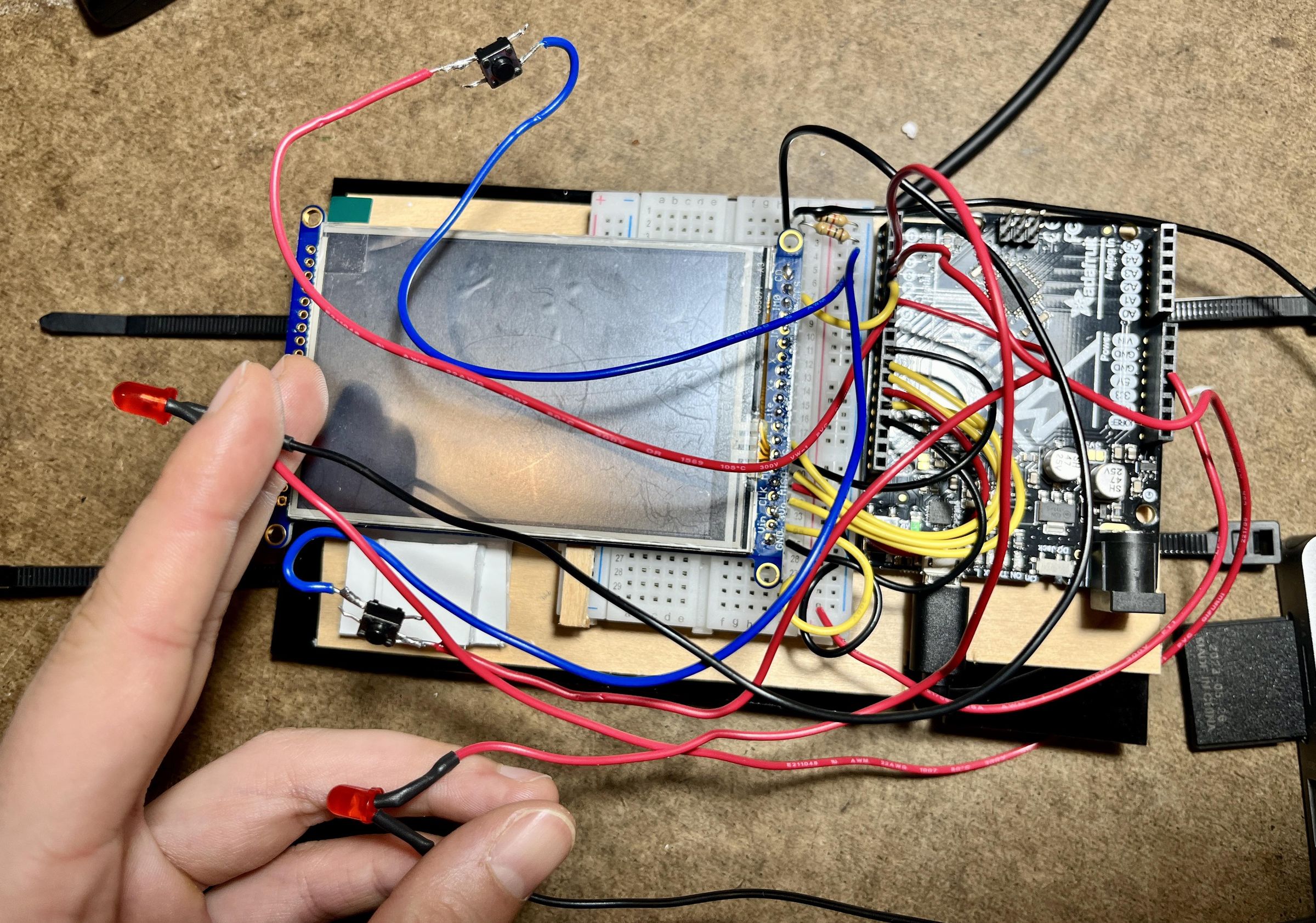 Button-Activated Polling Screen : 6 Steps - Instructables