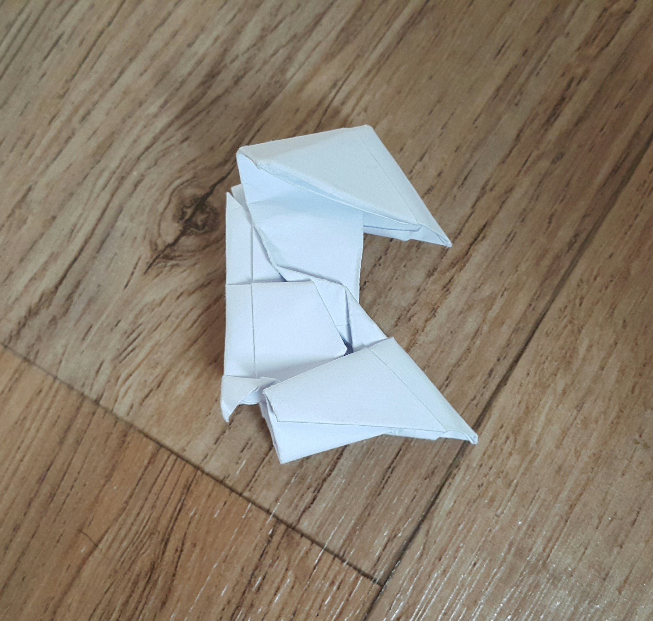 How to Make Easy Paper-bots : 4 Steps (with Pictures) - Instructables