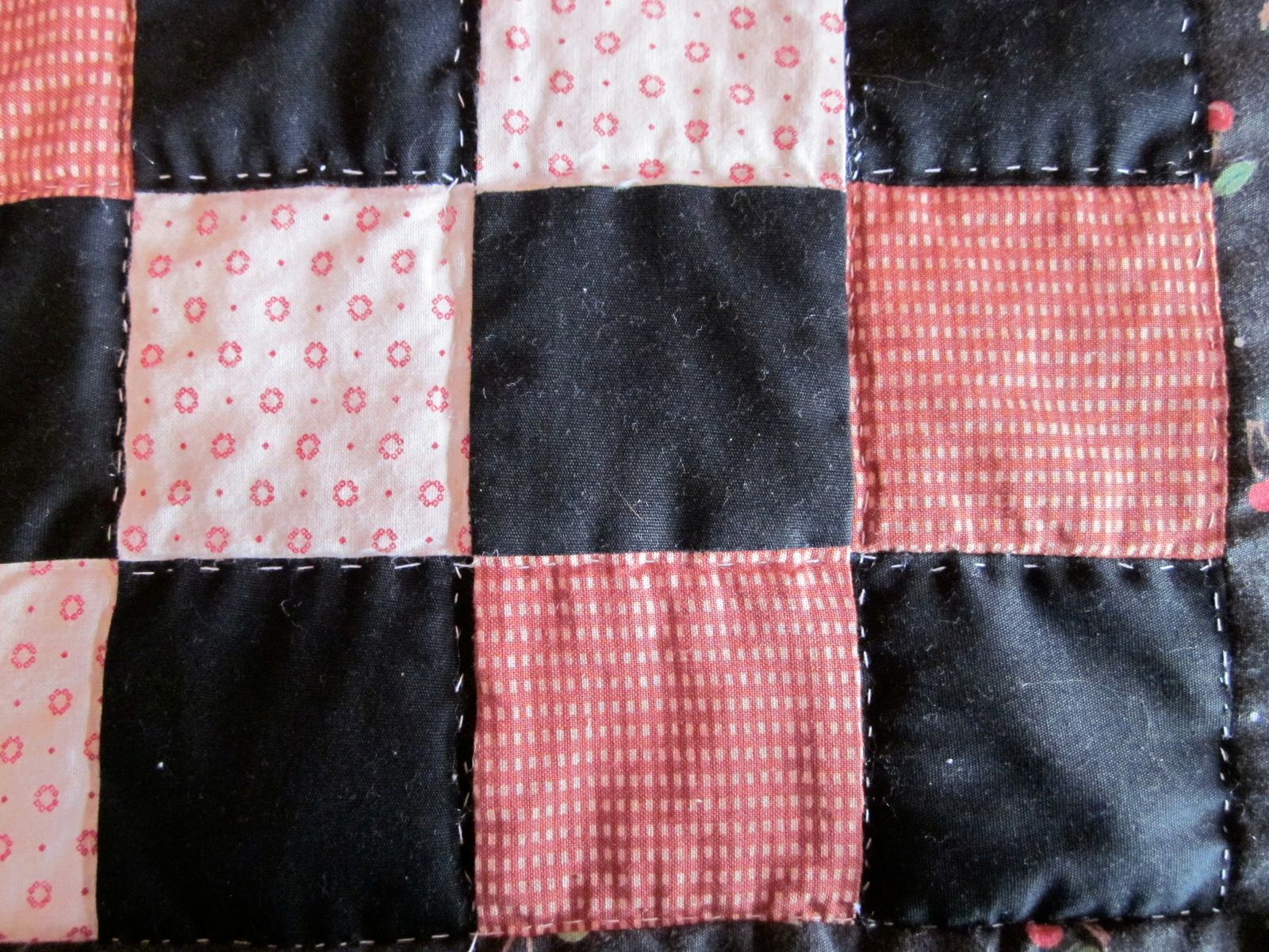 Embroidered and Pieced Quilt : 5 Steps - Instructables