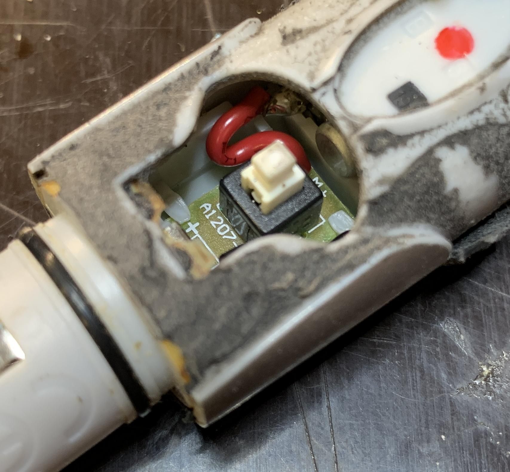 Beeline Velo Power Off Hardware Toggle Switch Hack : 6 Steps ...