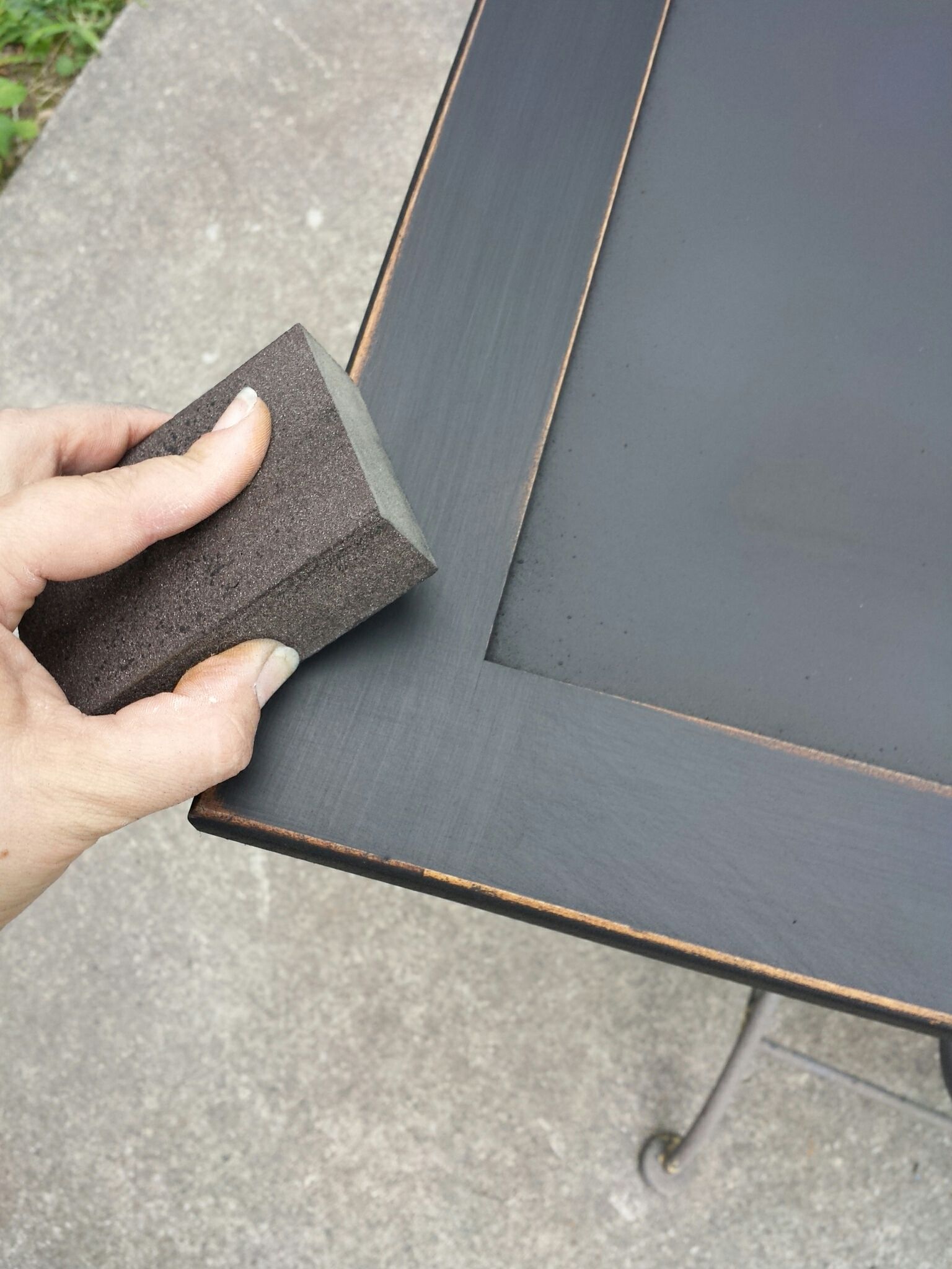 How to Create a Distressed Black Finish (easy) : 7 Steps - Instructables