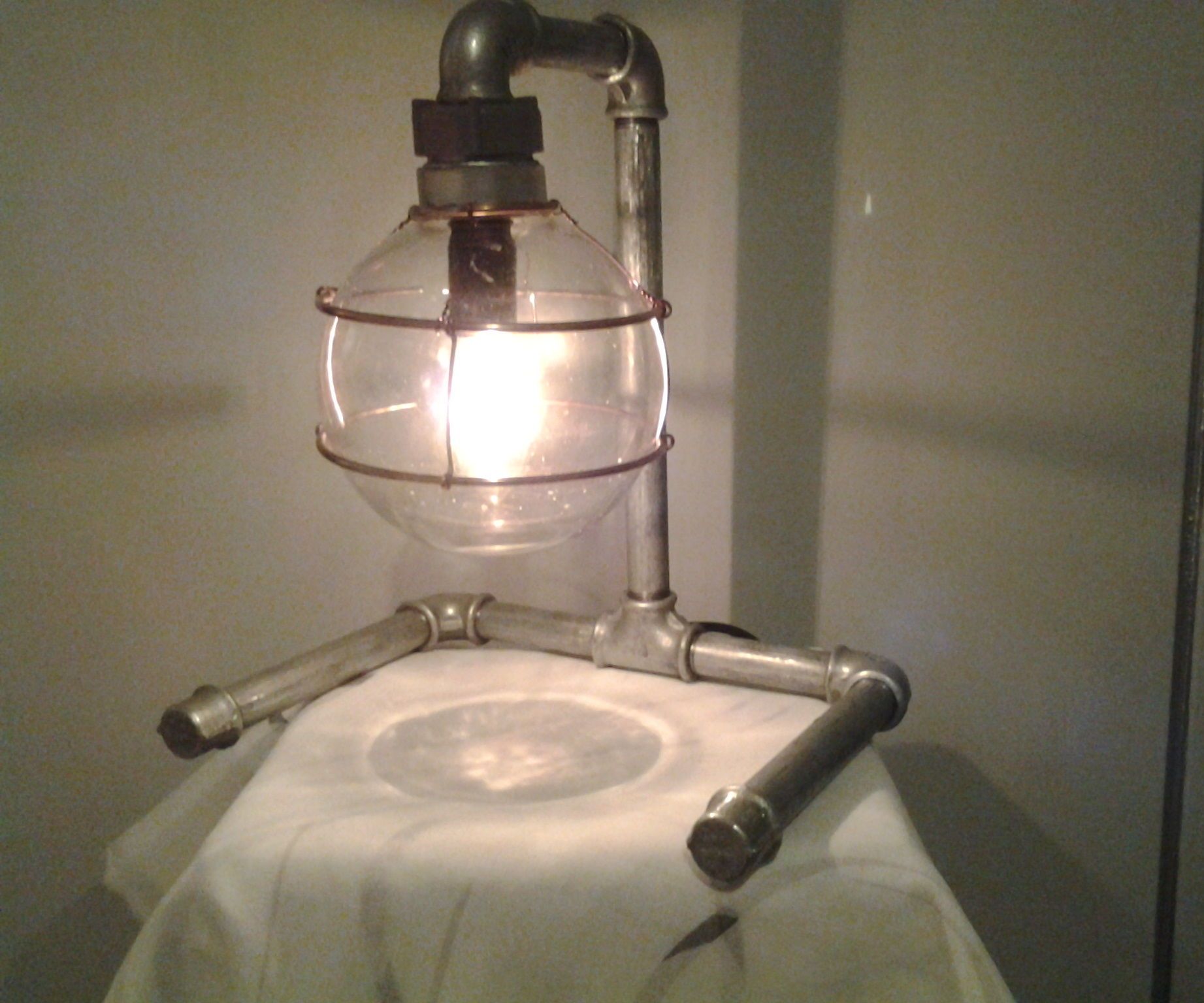 Pipe-lamp : 5 Steps - Instructables
