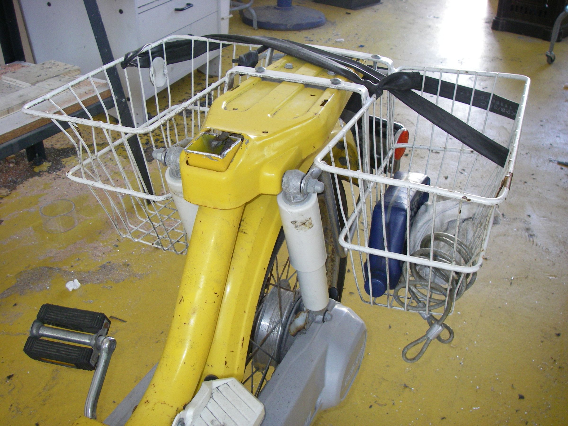 Instant Moped Seat From Cushion : 7 Steps (with Pictures) - Instructables