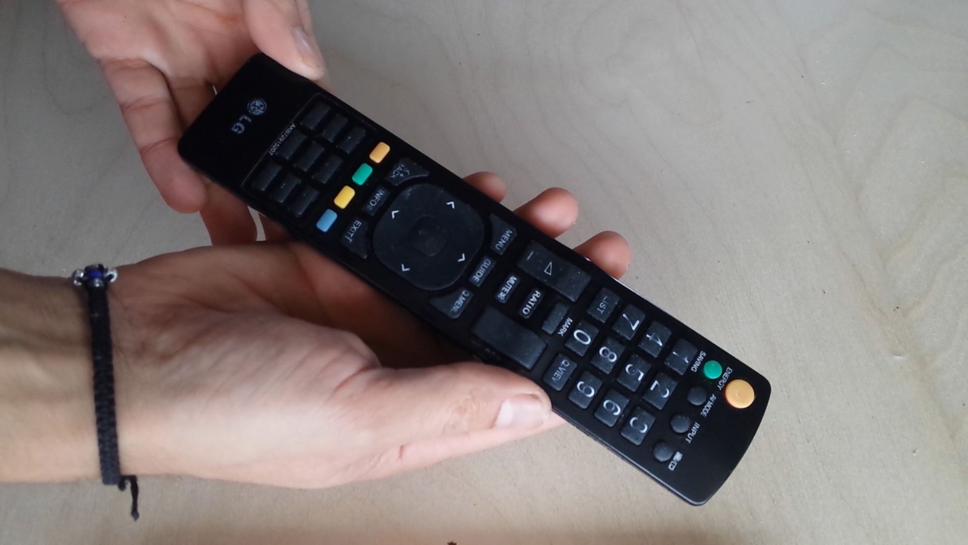 Fix an Unresponsive Remote Control : 4 Steps (with Pictures ...