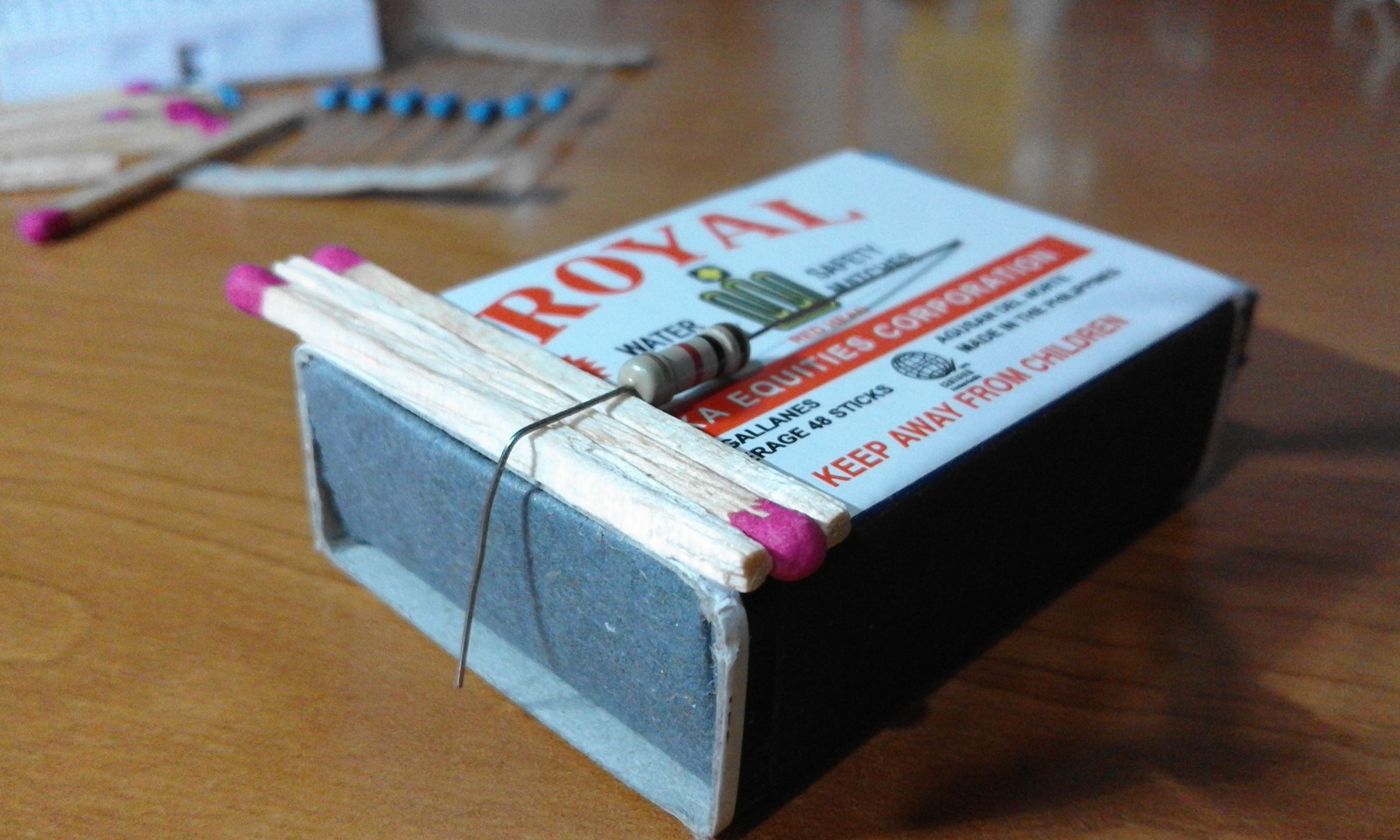 Electronic Component Lead Bending Tool (Matchsticks) : 3 Steps (with ...