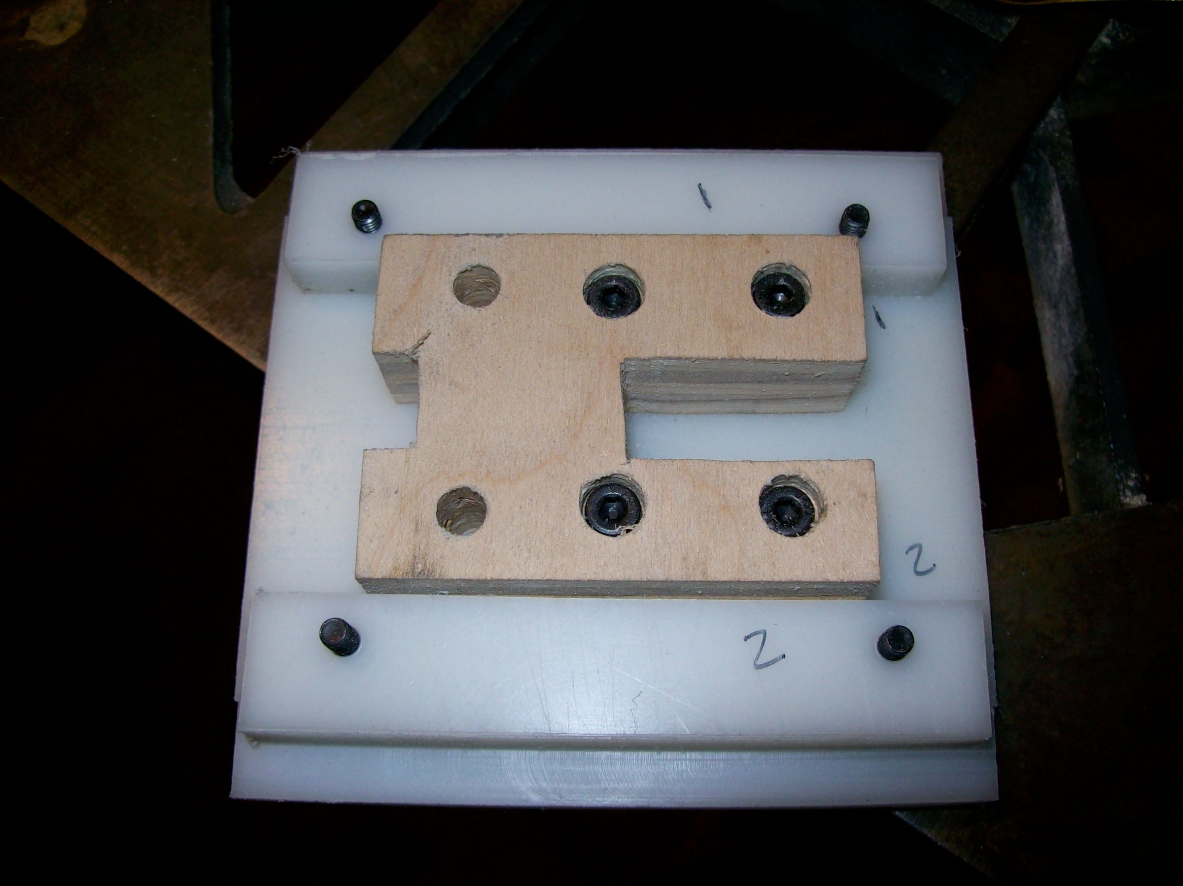 How to Make a Mini Milling Machine- Manual or CNC! : 14 Steps (with ...