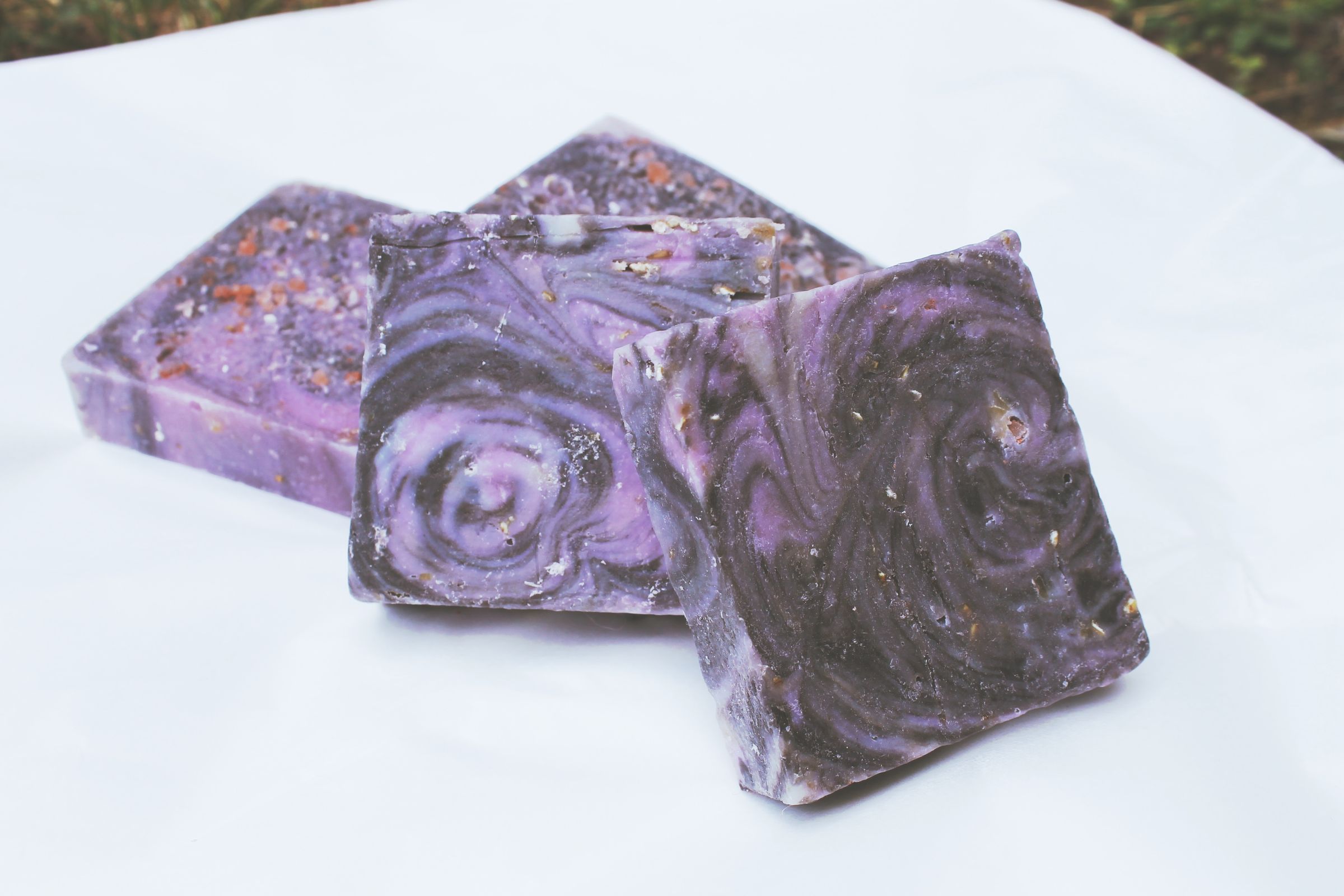 Easy Galaxy Swirl Cold Process Soap Recipe : 7 Steps (with Pictures) - Instructables