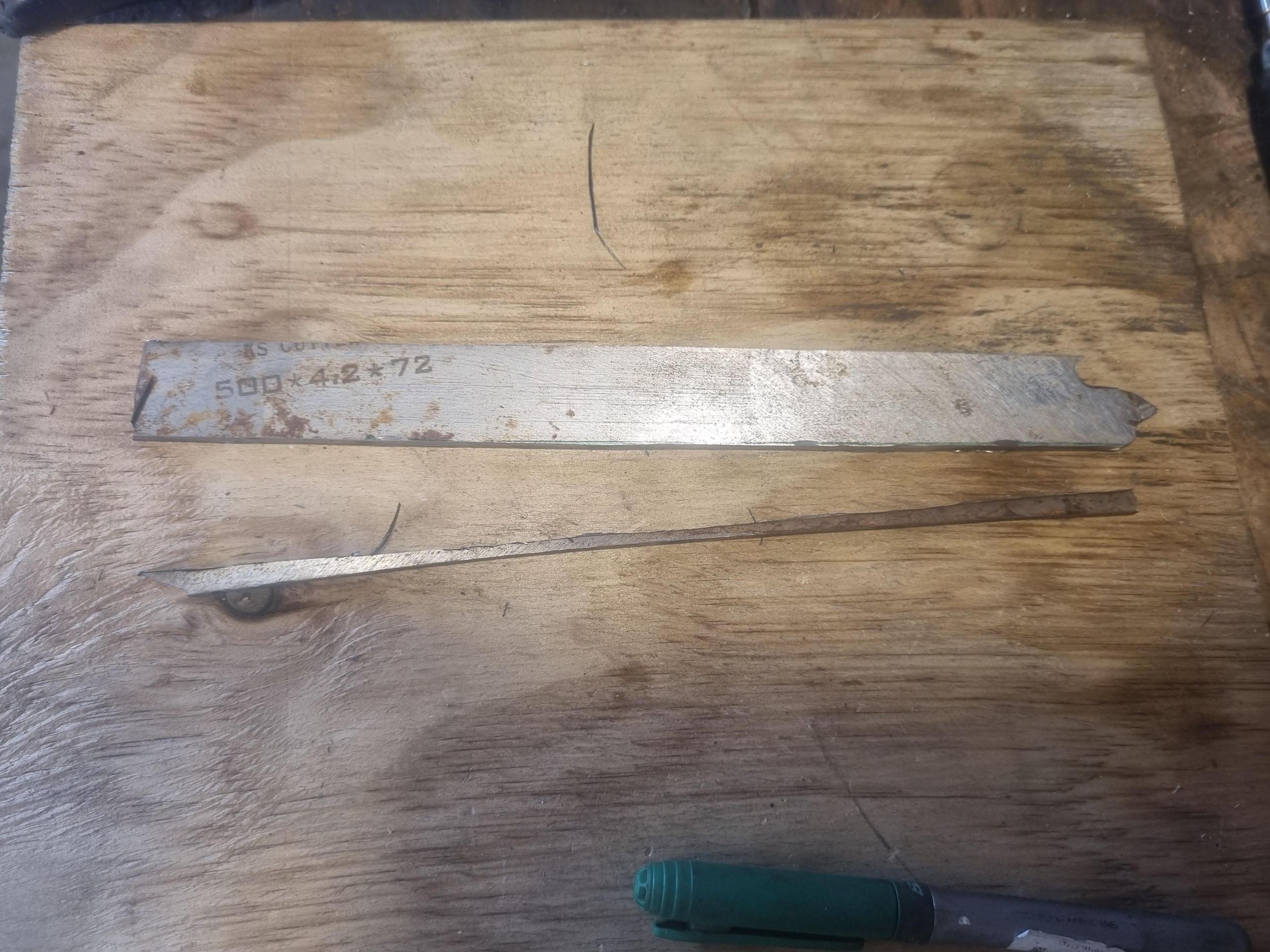 Saw Blade Parting Tool : 5 Steps - Instructables