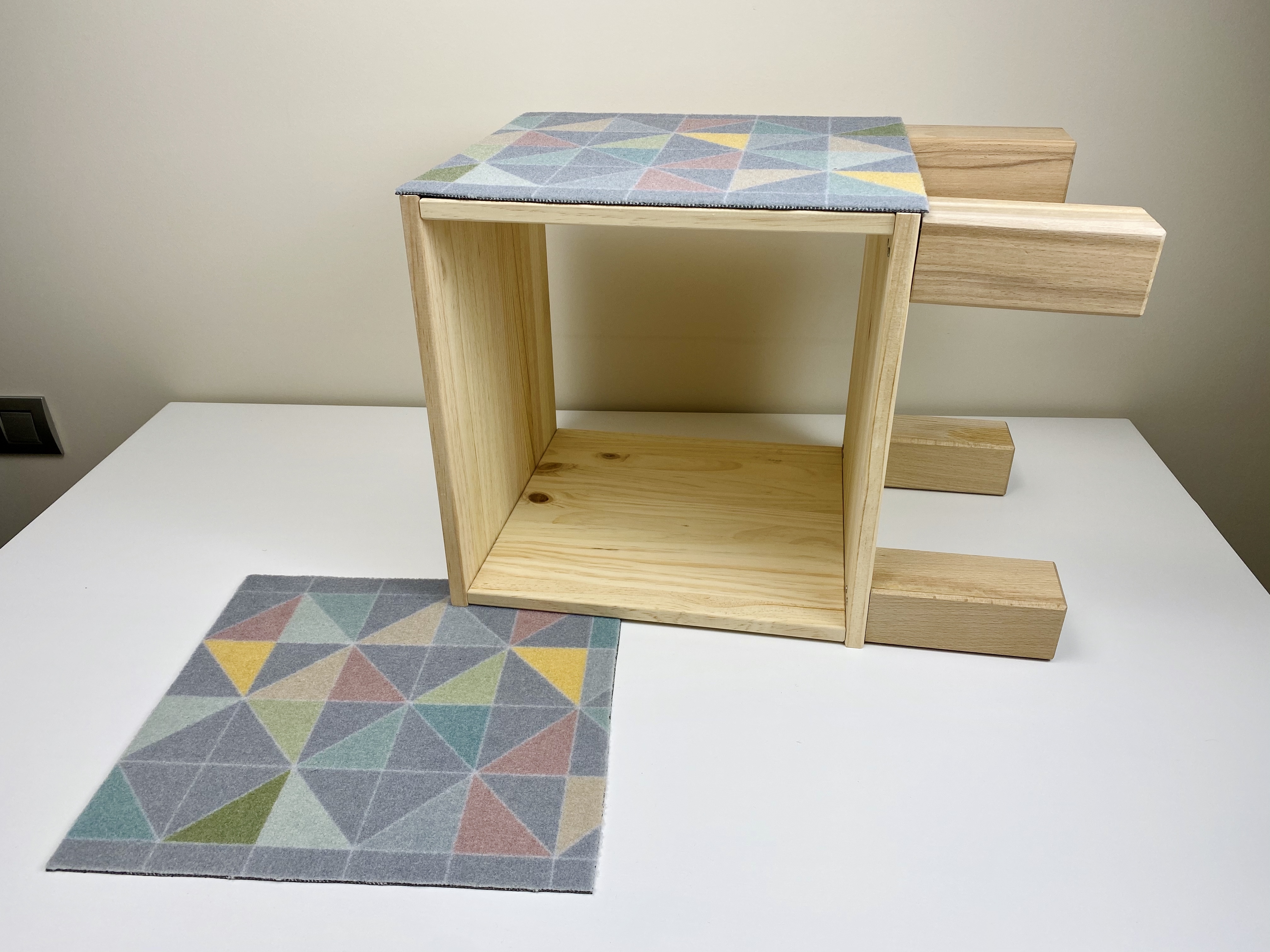 Cube Cat House : 11 Steps (with Pictures) - Instructables