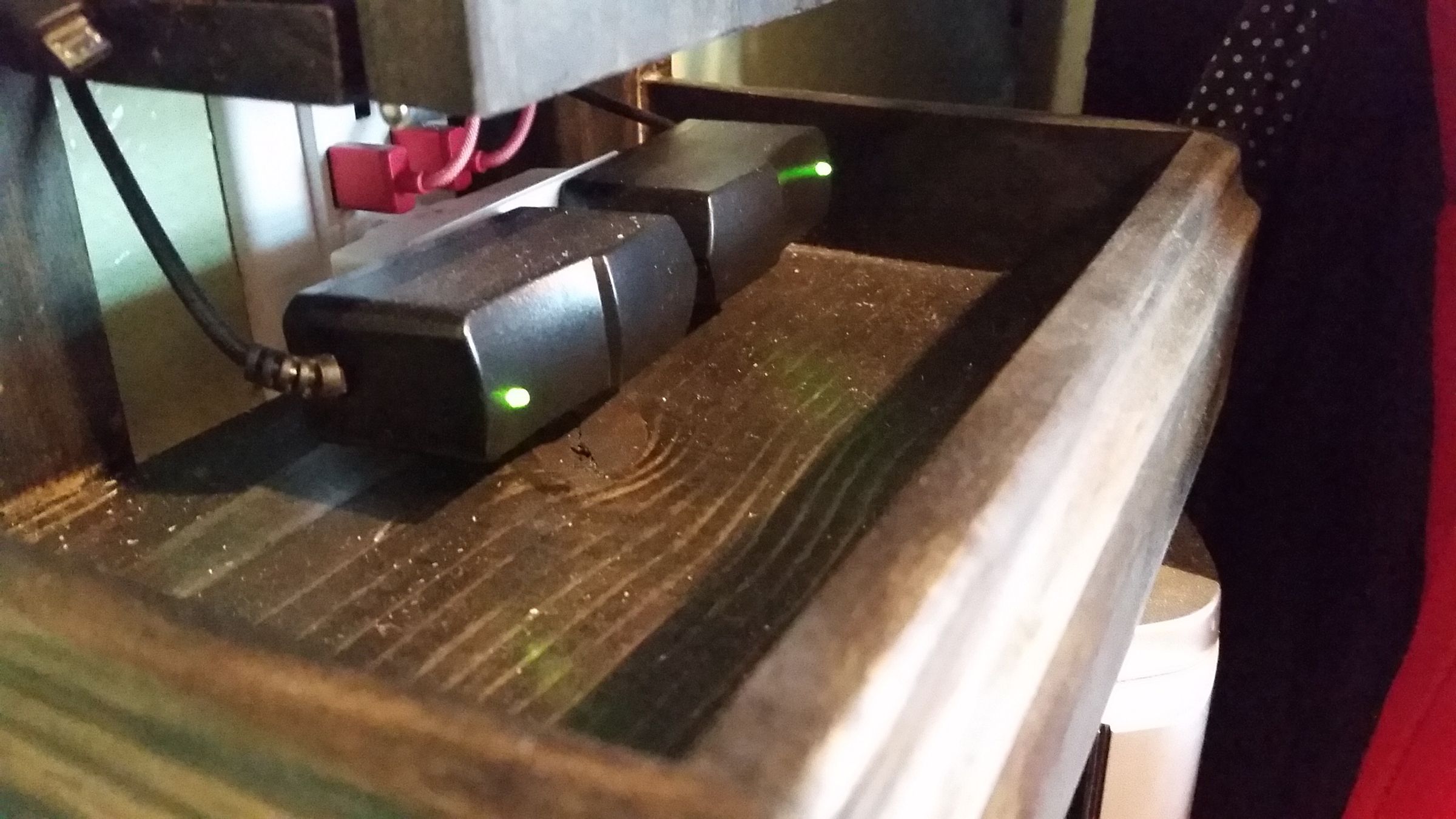 Tablet Charging Station : 5 Steps - Instructables