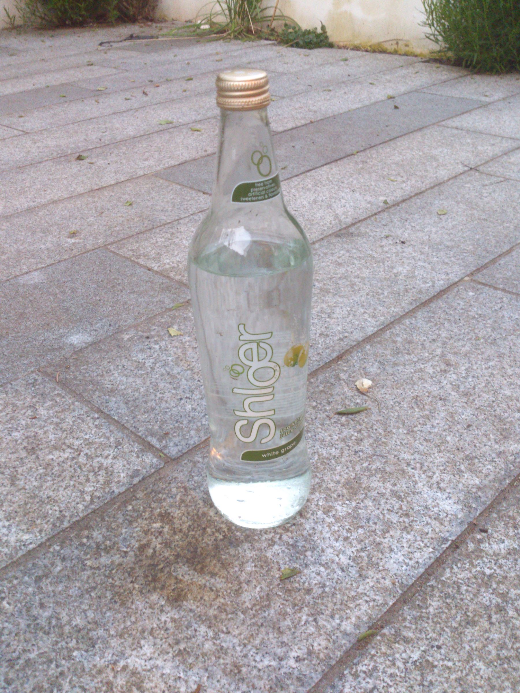 Organic Strawberry Growing (to the Core!) : 4 Steps - Instructables