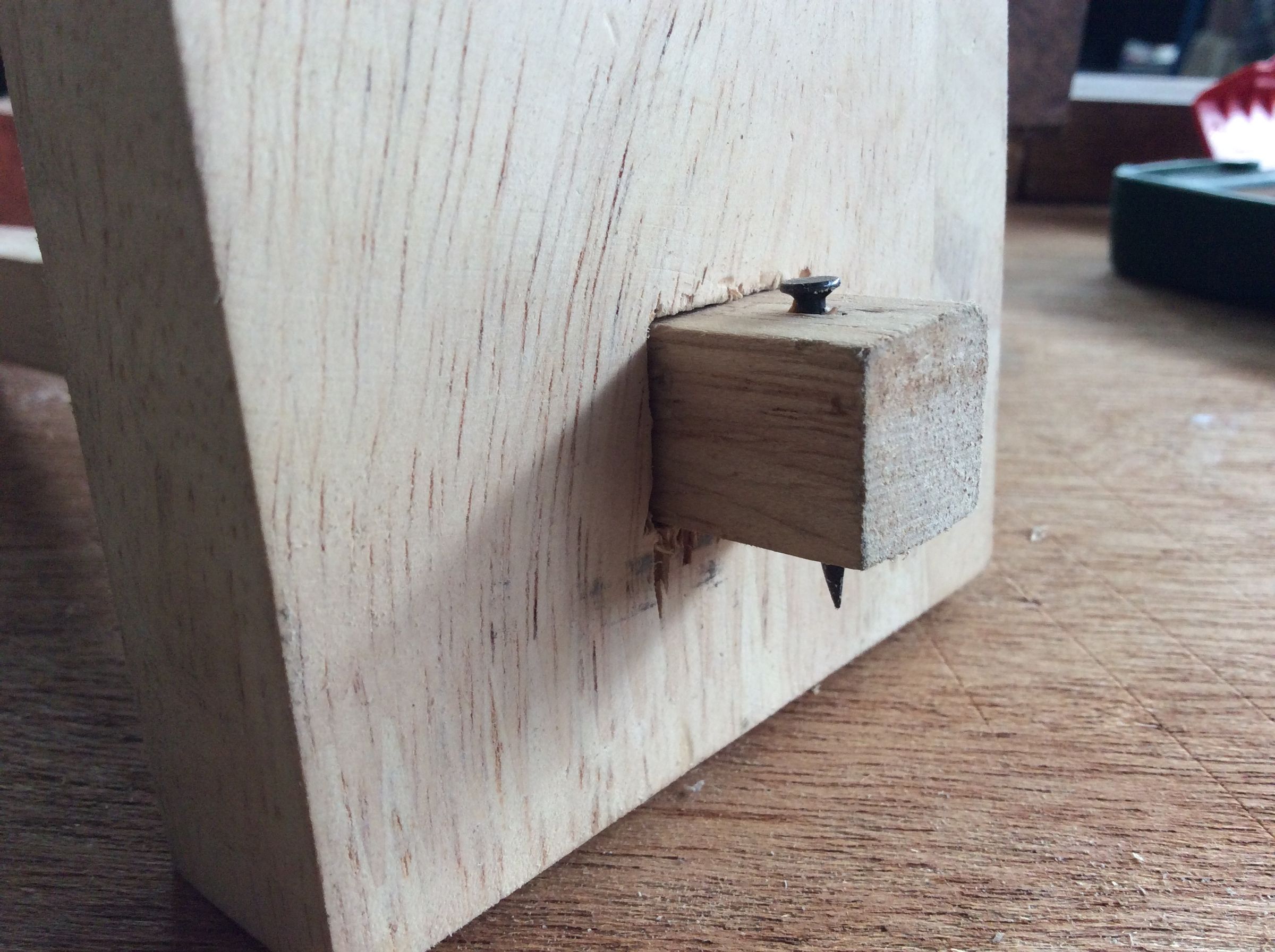 Marking Gauge From Scrap Wood : 7 Steps - Instructables