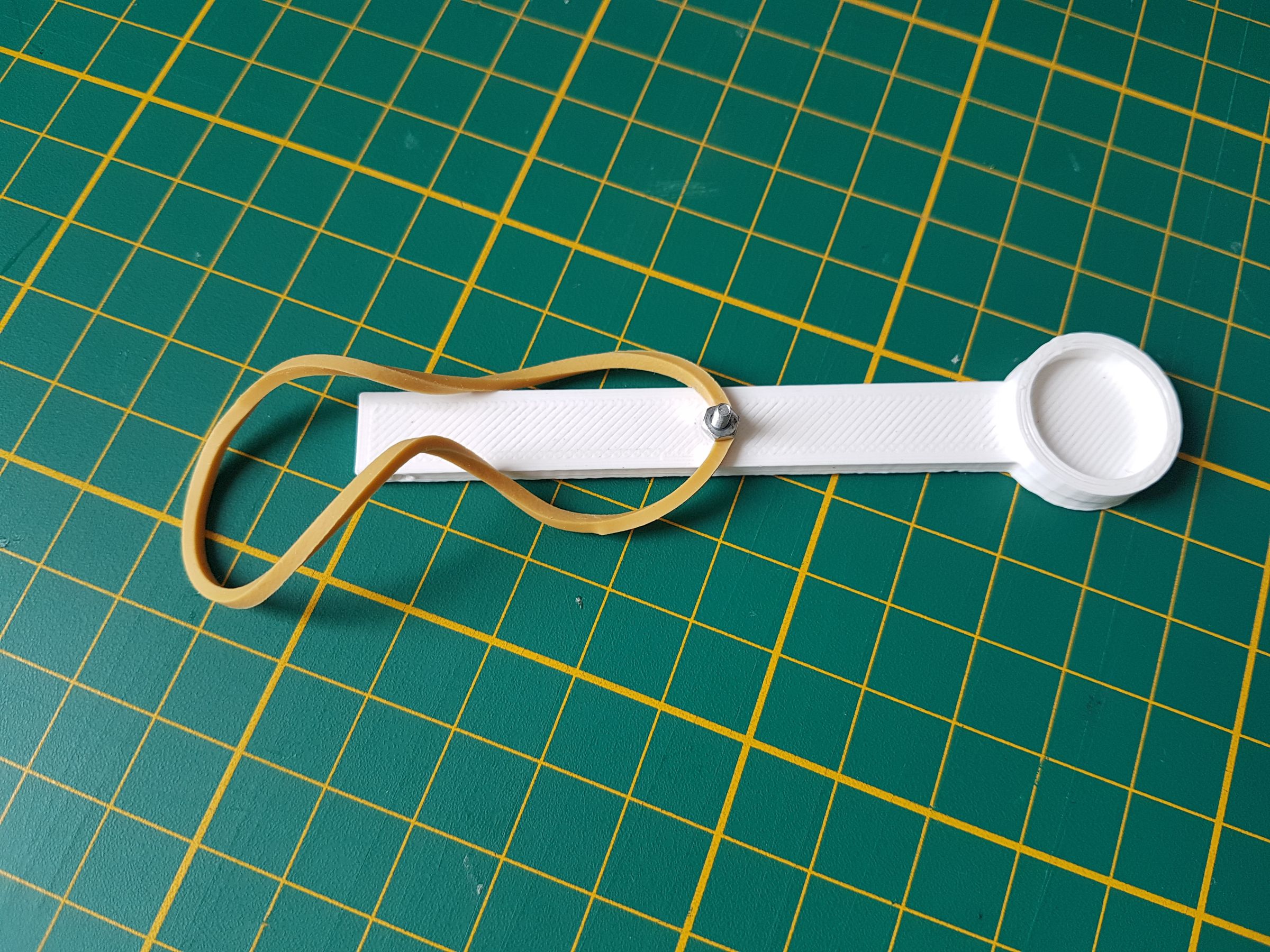 Automatic Rubber Band Catapult : 8 Steps (with Pictures) - Instructables