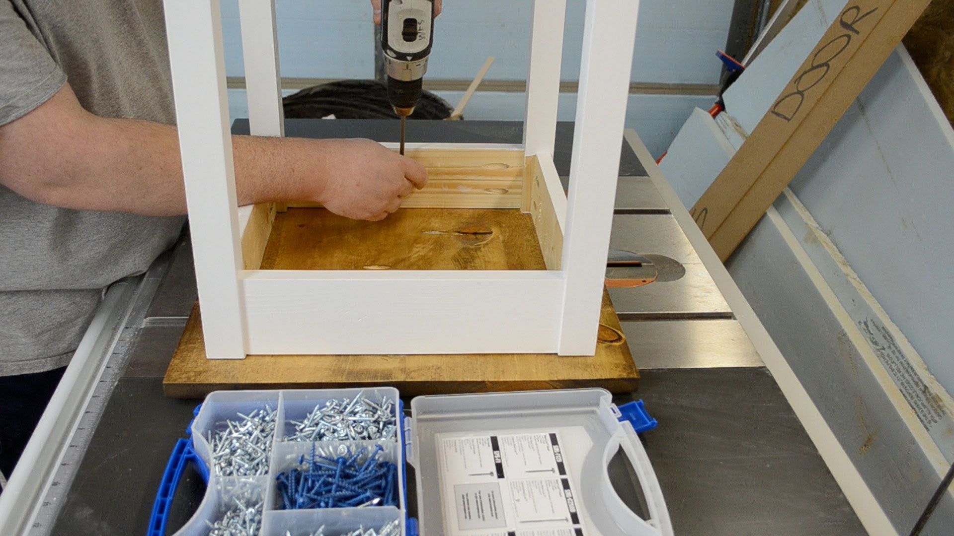 Easy Build End Table - Limited Tools : 4 Steps (with Pictures ...