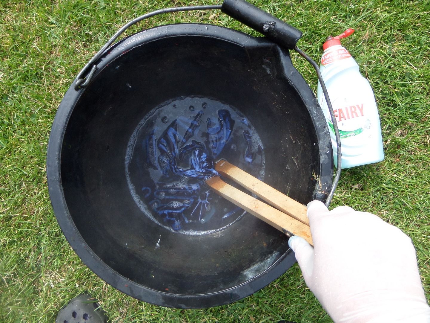 Batik Potato Masher Blind : 14 Steps (with Pictures) - Instructables