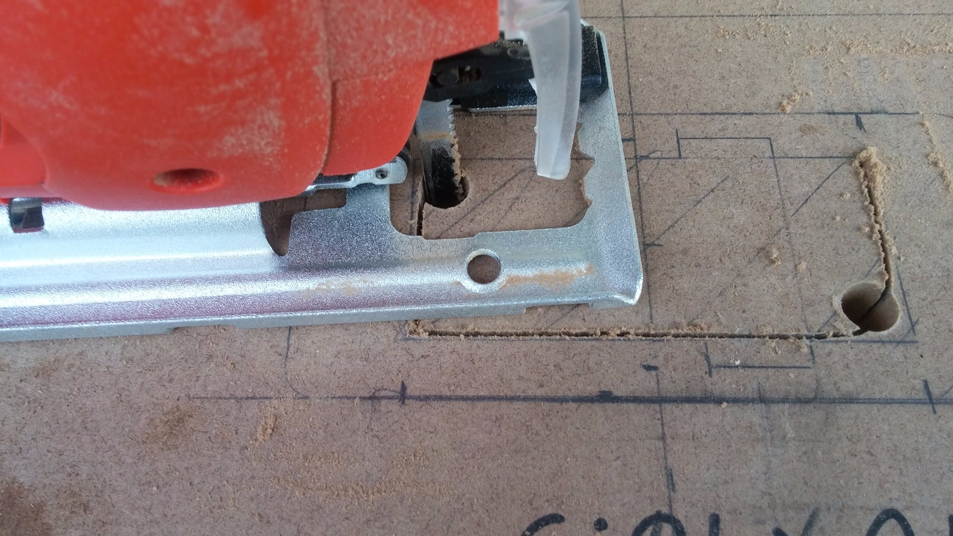 Affordable 2 Way Speaker Cabinet : 13 Steps (with Pictures) - Instructables