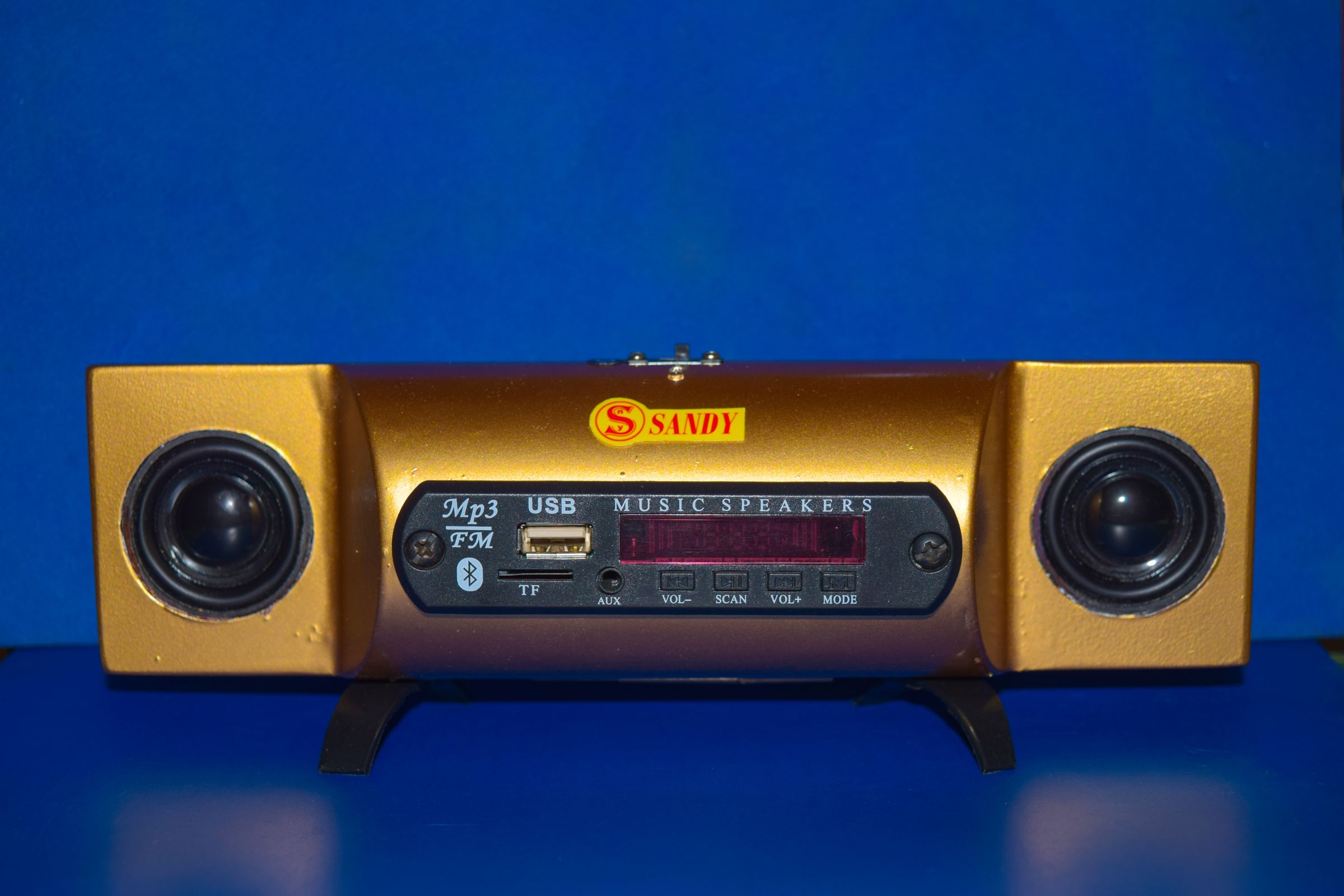 PVC USB/FM/Bluetooth Player : 9 Steps (with Pictures) - Instructables