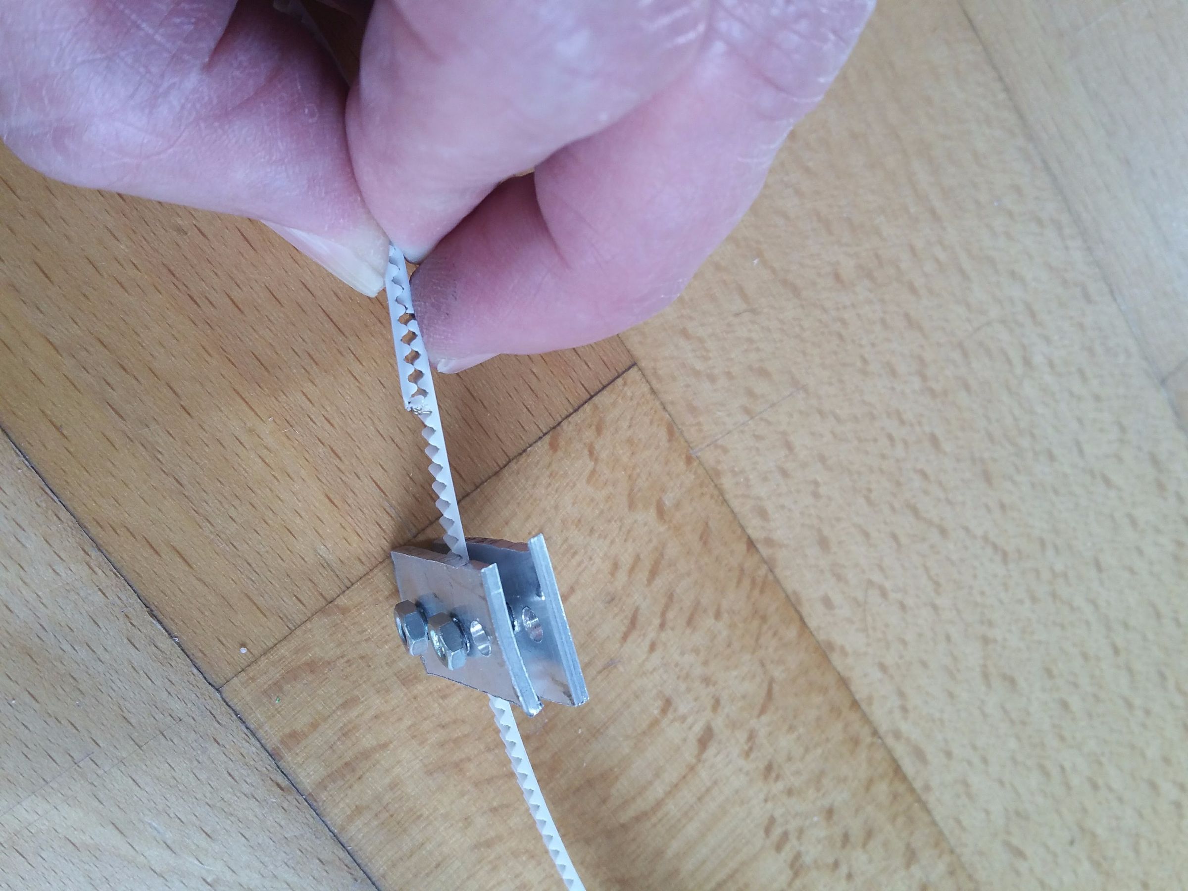 Automatic Curtain With Arduino : 6 Steps (with Pictures) - Instructables