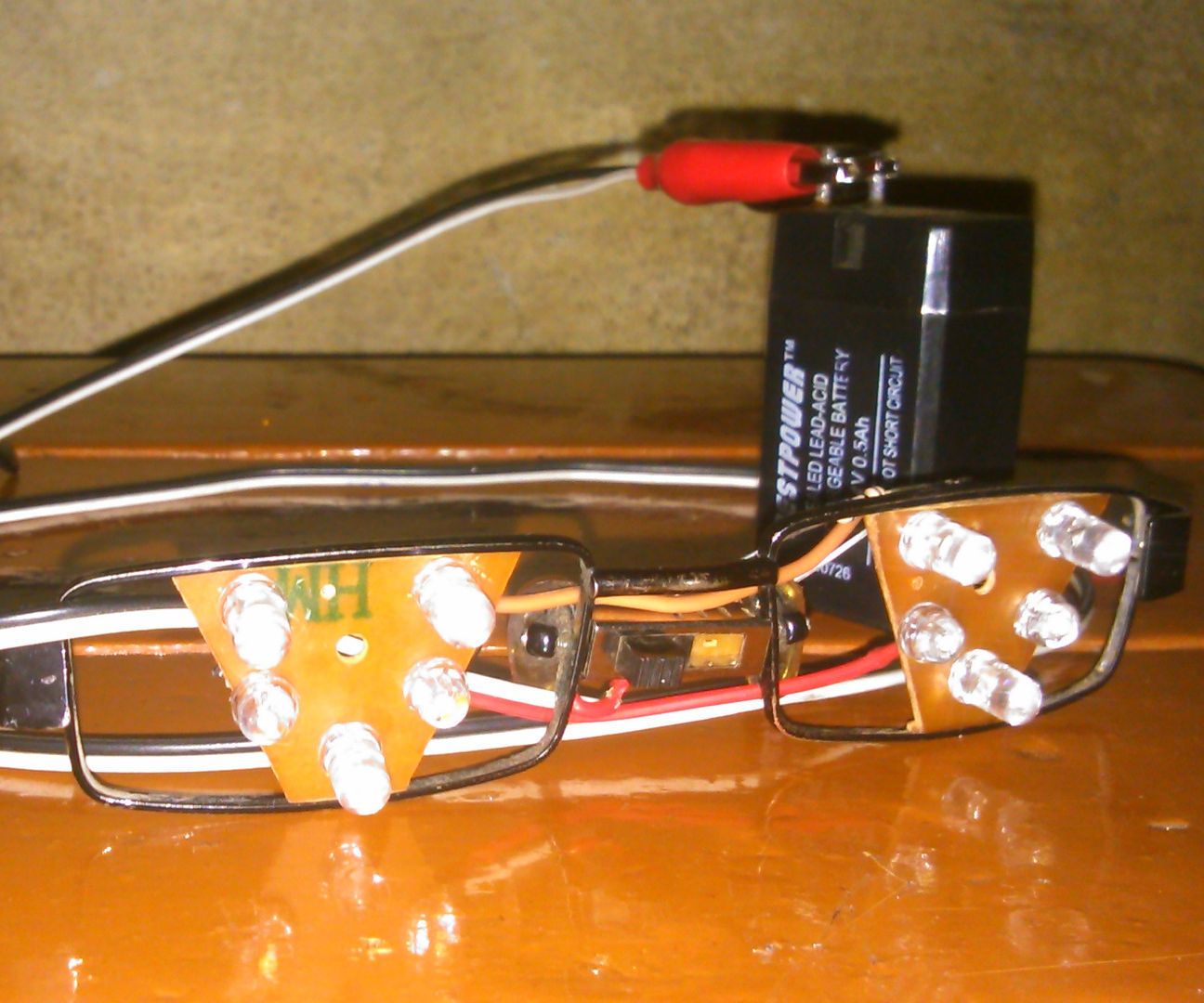 LED Goggle : 4 Steps - Instructables