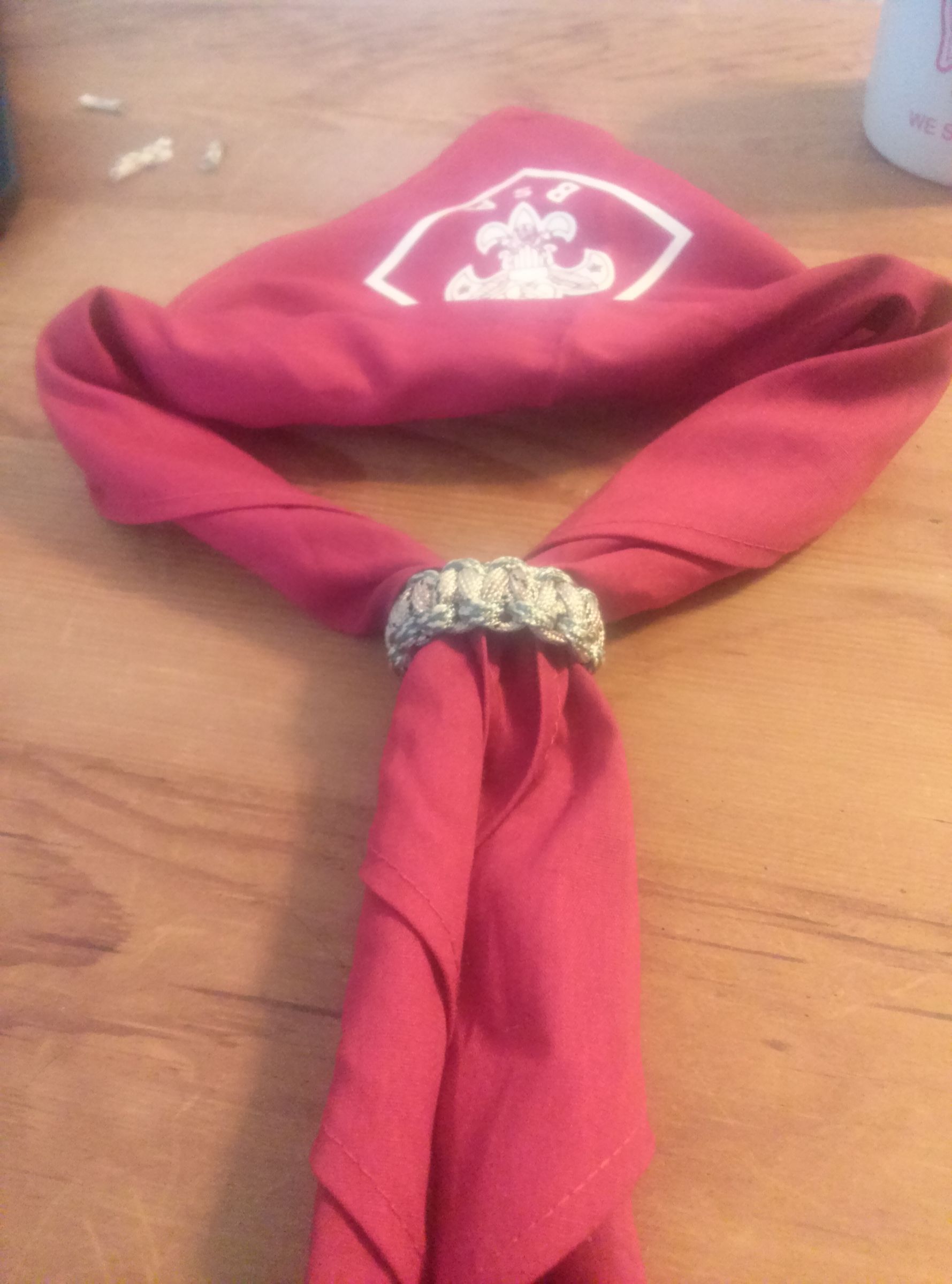 Paracord Neckerchief Slide : 6 Steps - Instructables
