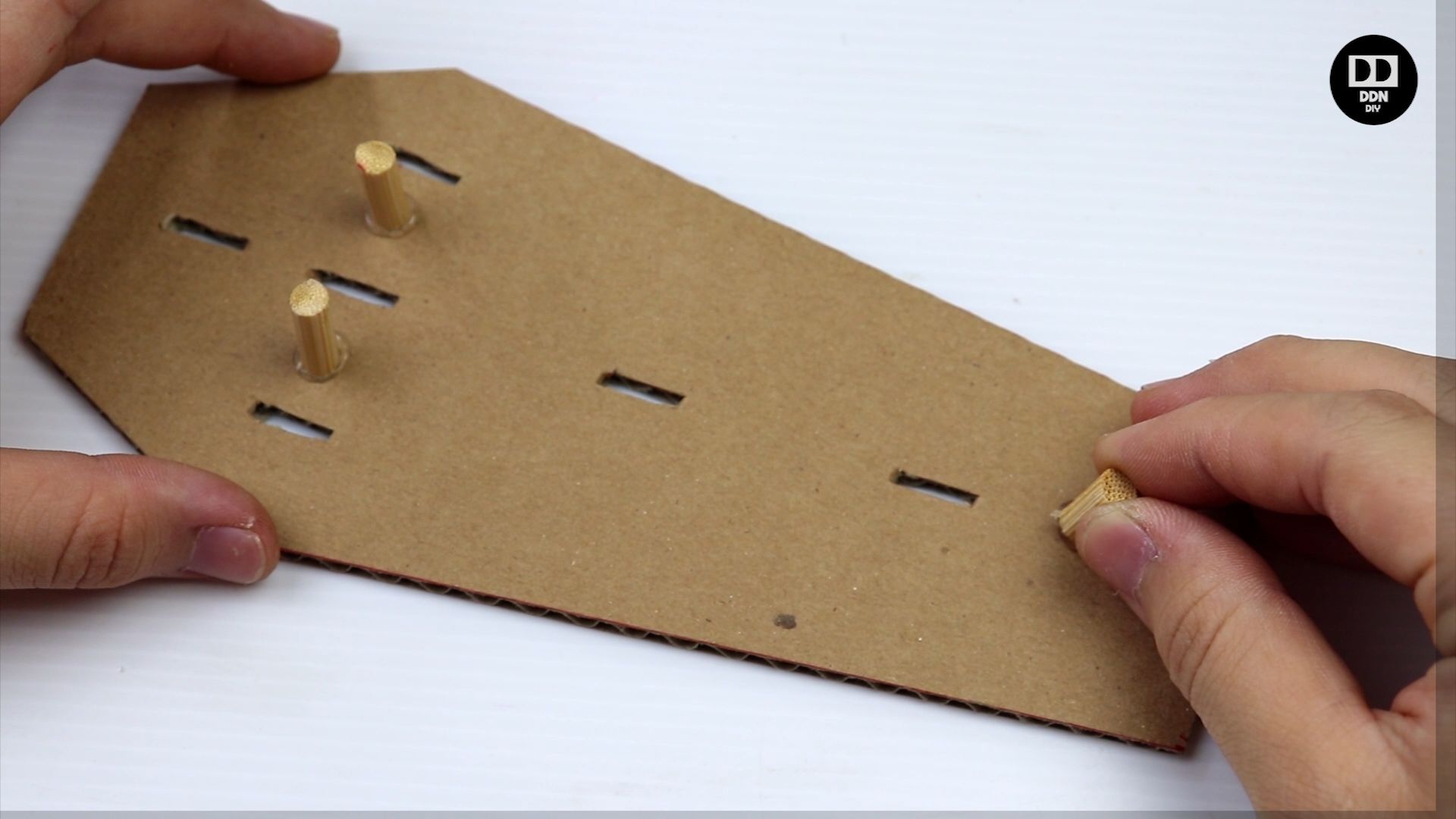 Make MAGIC Box and Girl From Cardboard : 10 Steps (with Pictures ...