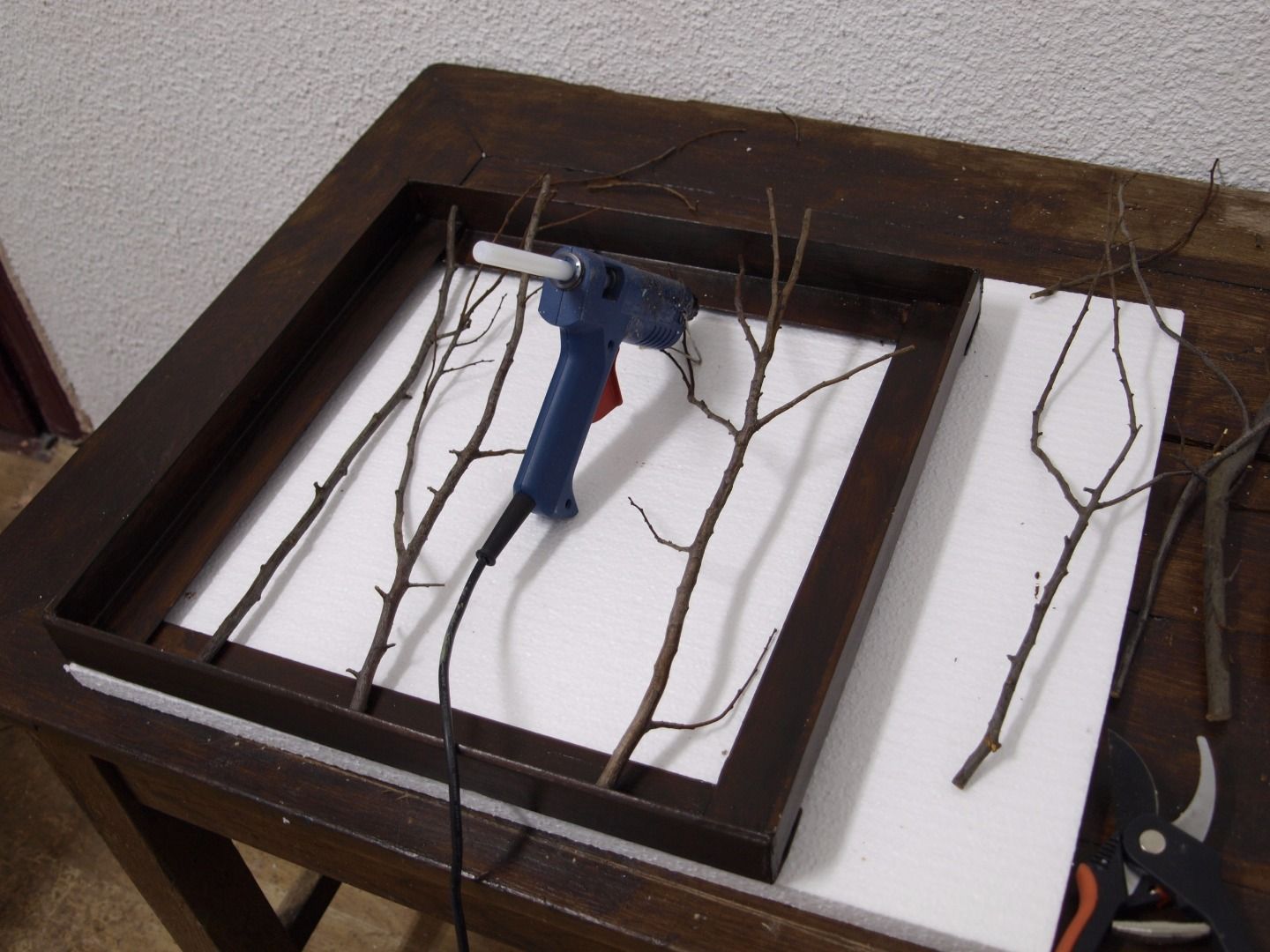 DIY Framed Tree Branches : 4 Steps (with Pictures) - Instructables